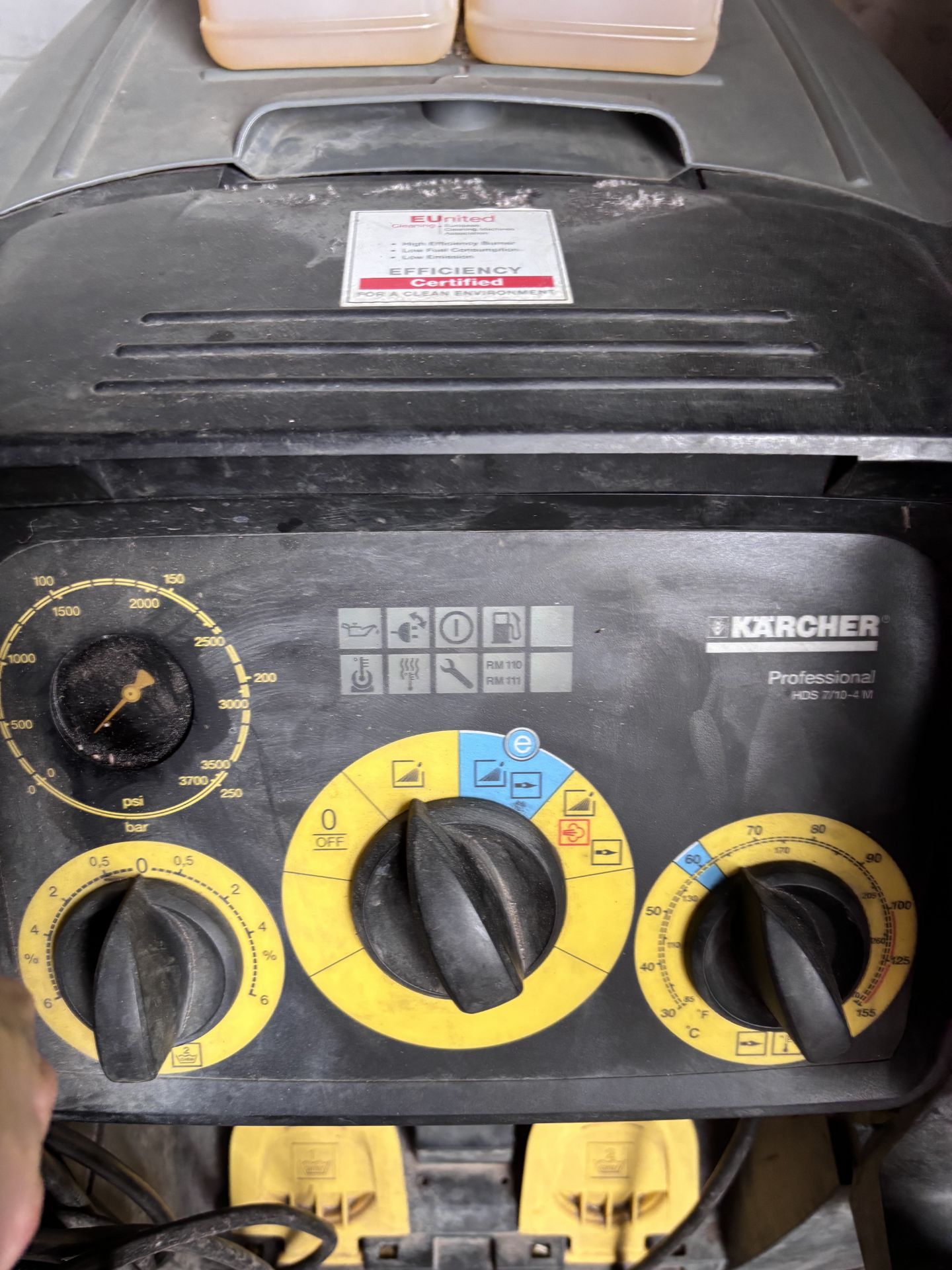 Karcher HDS 7/10-4 M hot water steam pressure washer Features LED ...