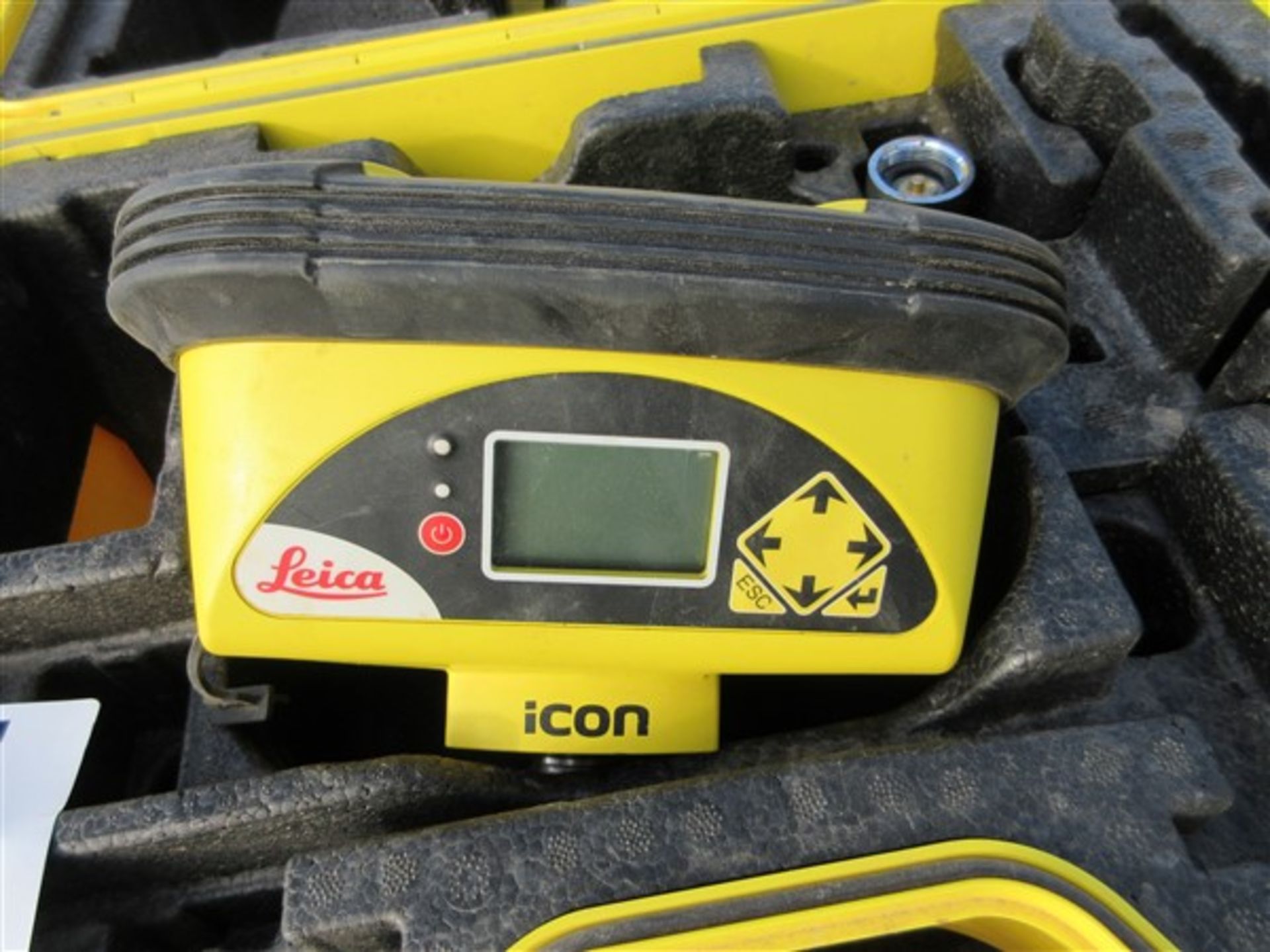Leica iCON, model ICG60, equipment no. 9365712, serial no. 2684653 ...