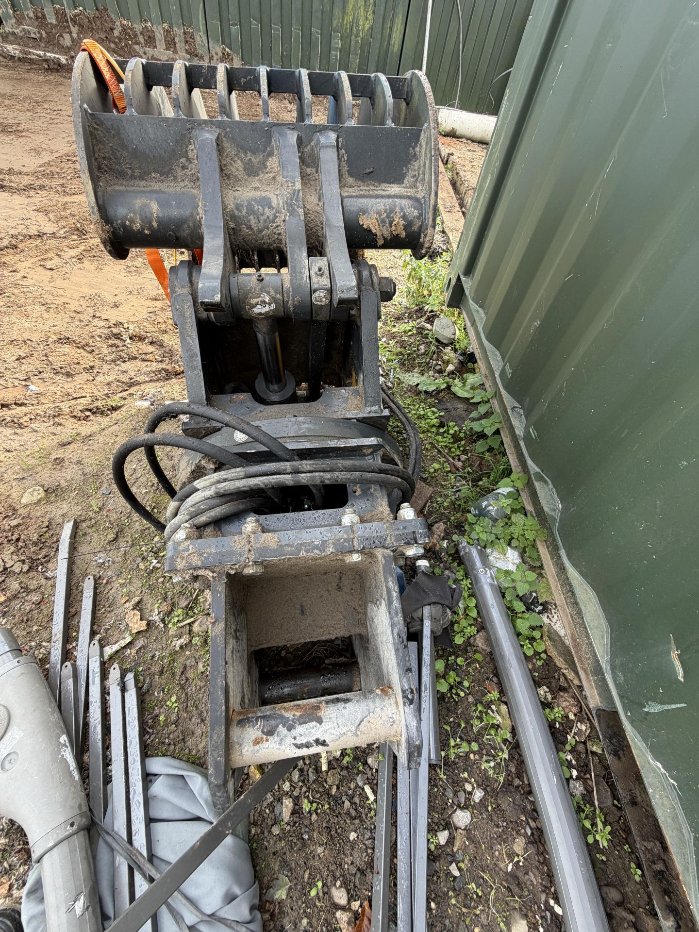 Mustang Hydraulic Grab for JCB fitment. Model GRP 450 D, YOM 2024 ...