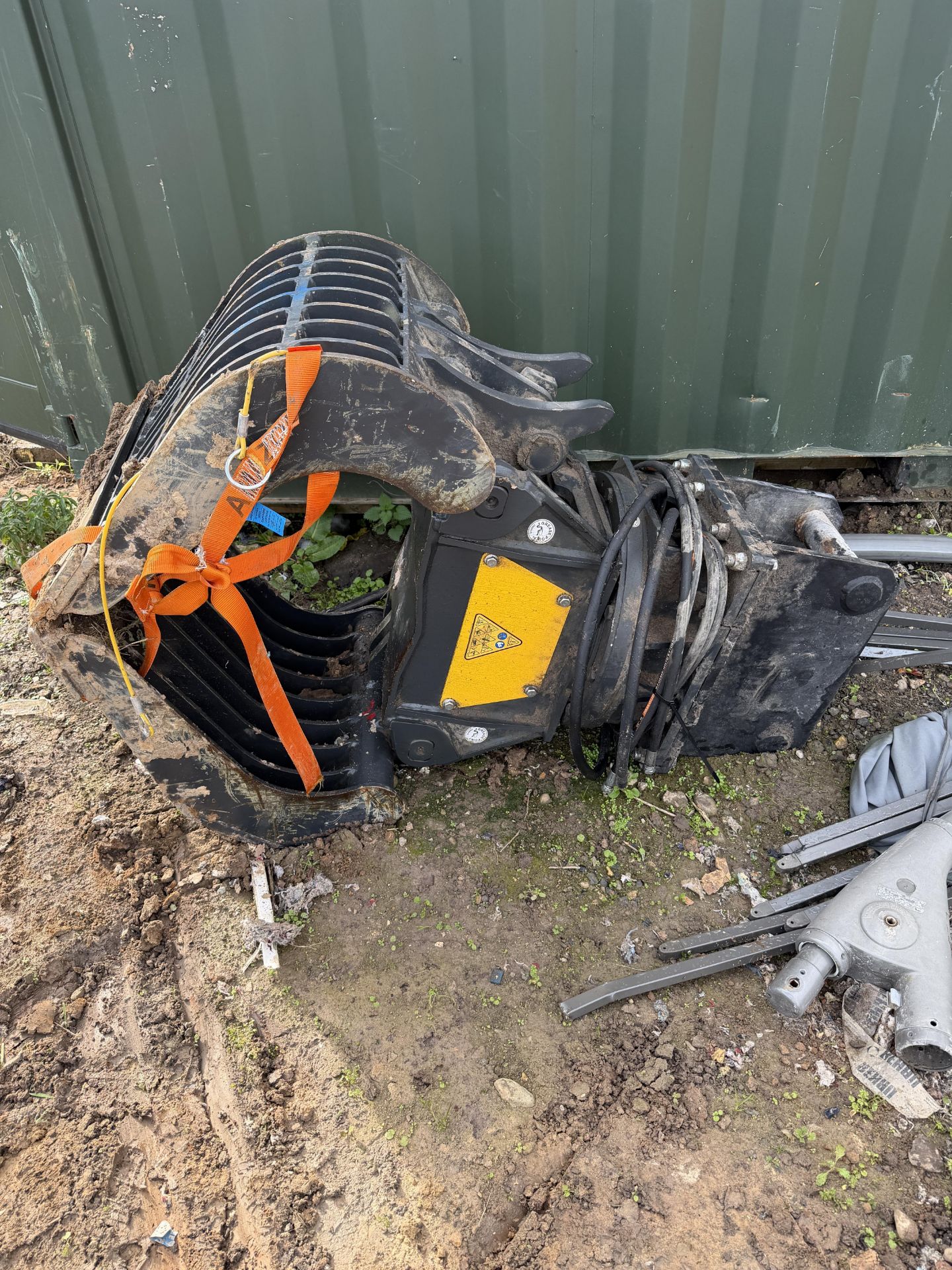 Mustang Hydraulic Grab for JCB fitment. Model GRP 450 D, YOM 2024 ...
