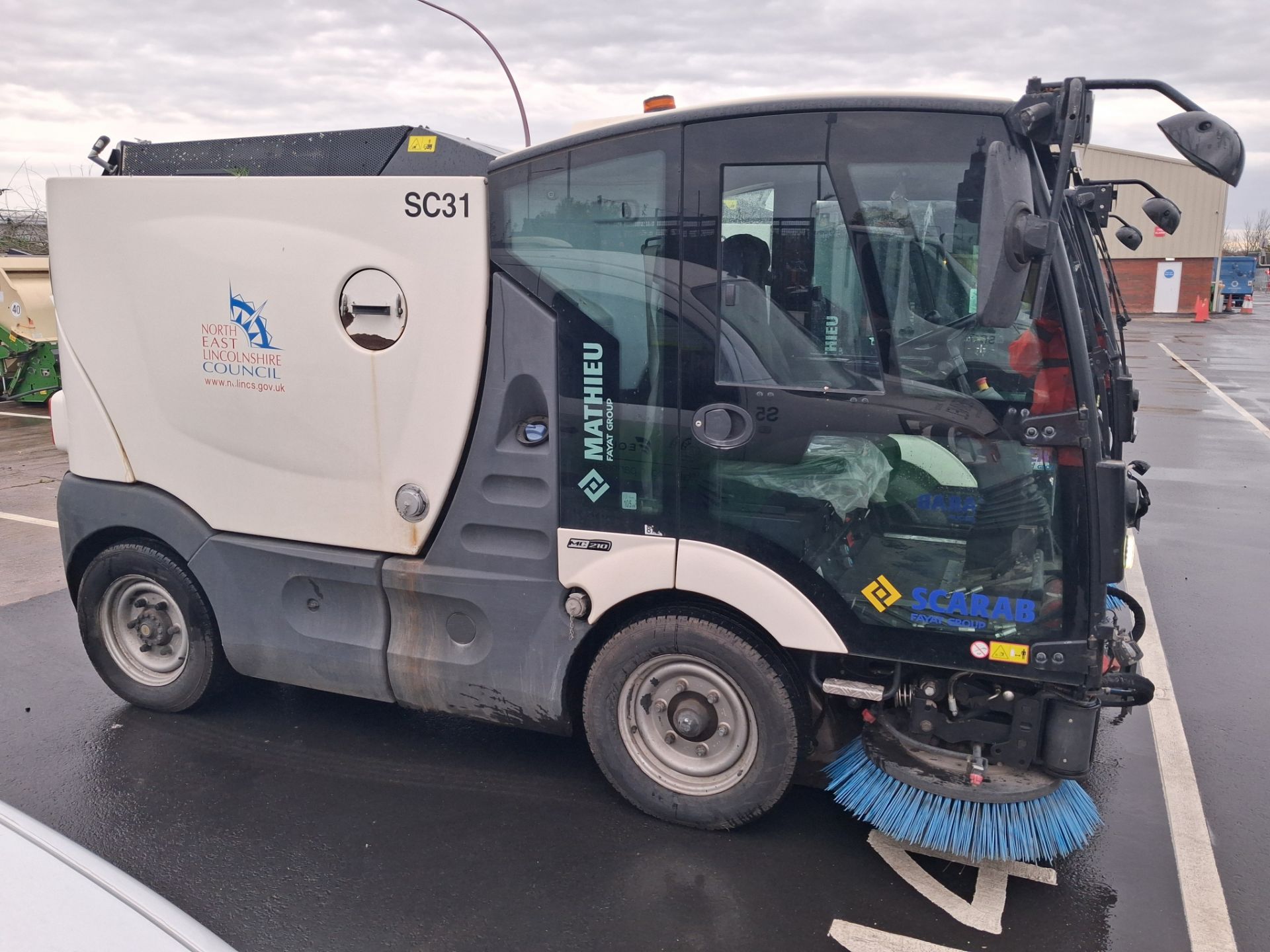 SCARAB Azura Flex MC210 multi-purpose street sweeper. Registration ...