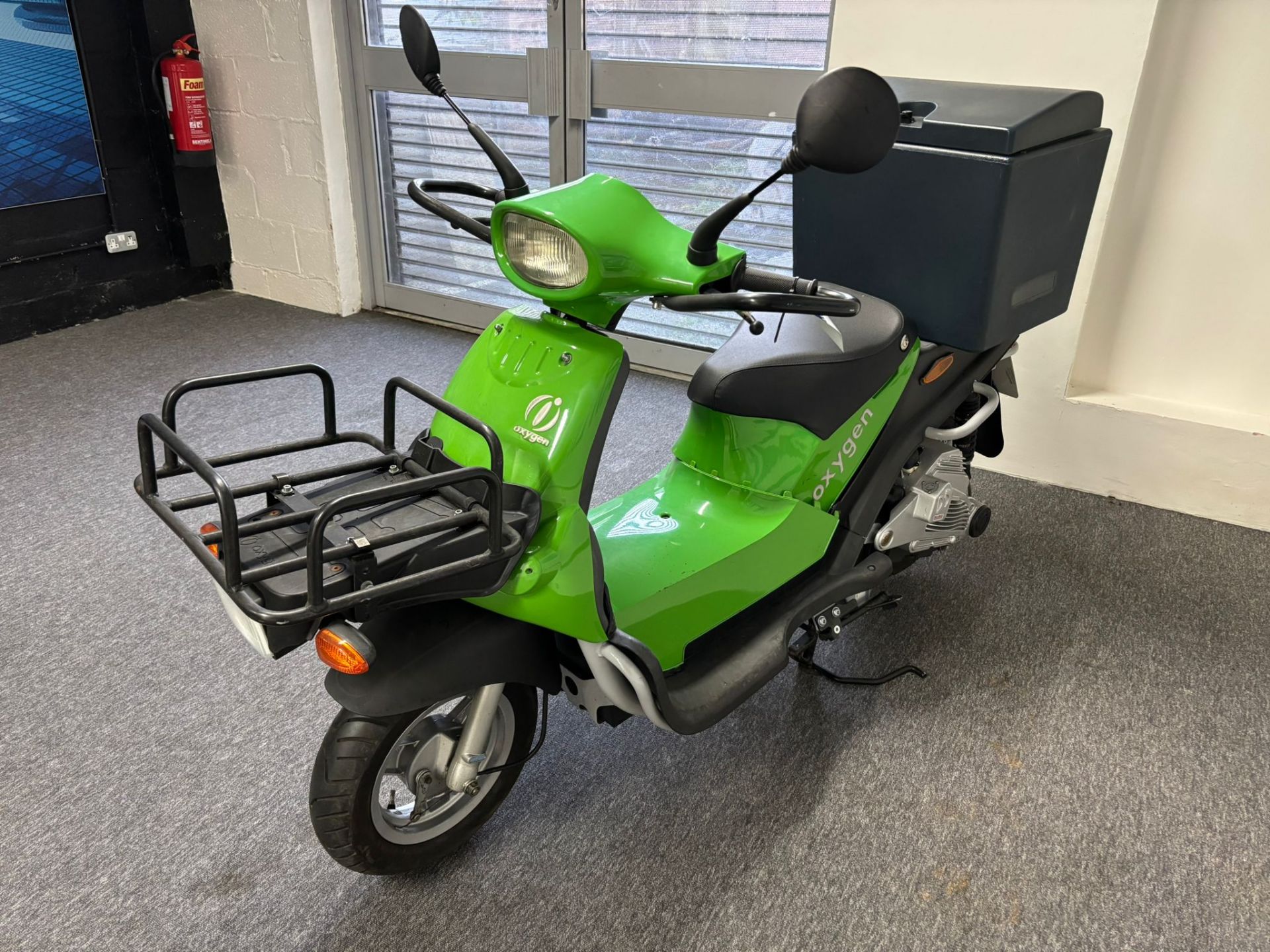 Oxygen Electric Moped, registration GX10 AOG with topbox and front rack ...