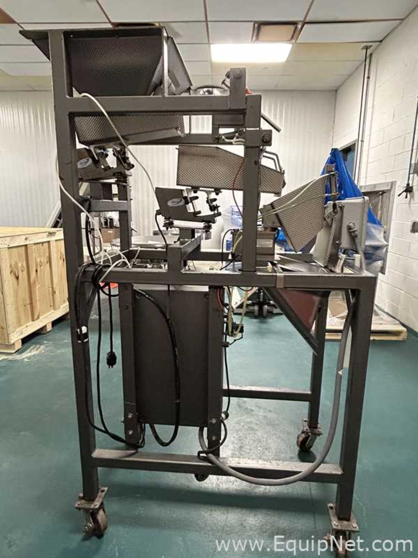EQUIPNET LISTING #1079473DESCRIPTION: Single Head 10 KG. Scale With Swifty Pouch FillerSingle Hea