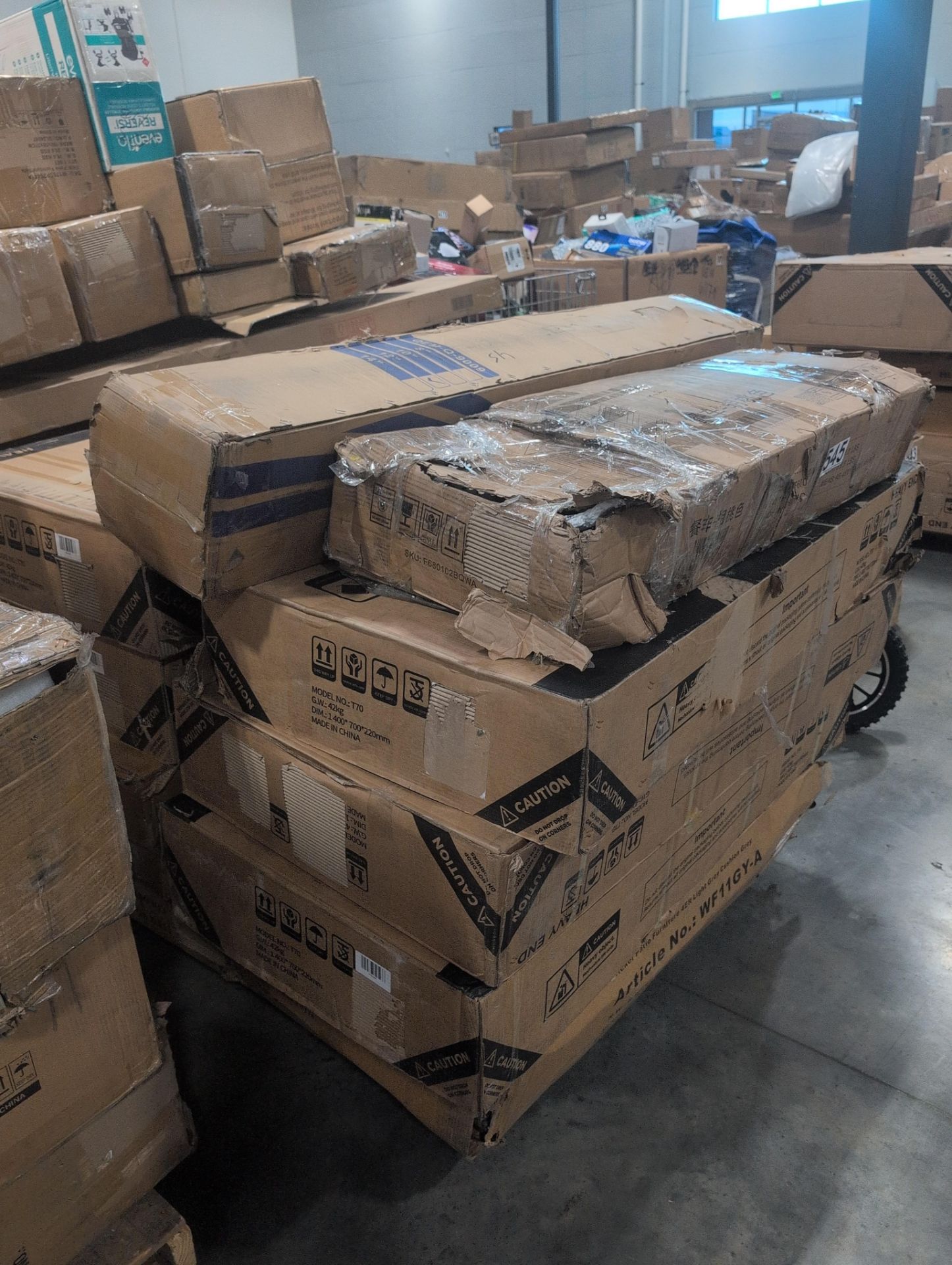 Mega pallet of treadmills and mattress