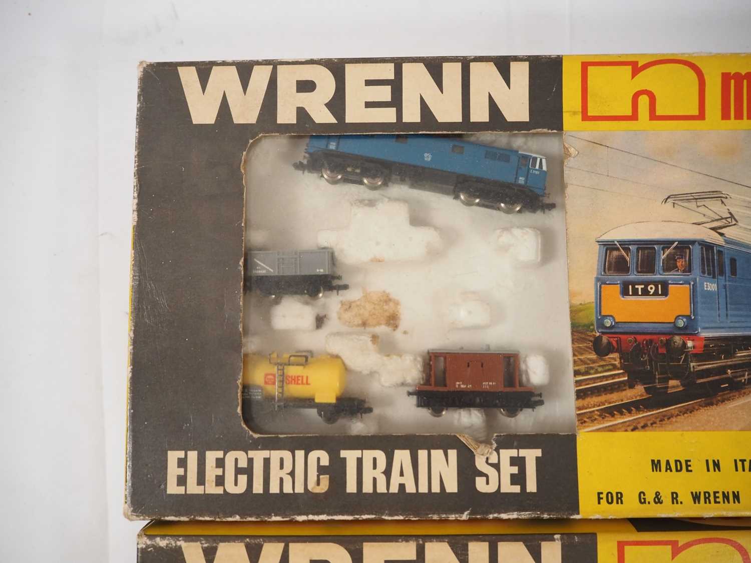 WRENN MICRO MODEL - N gauge pair of British Outline train sets ...