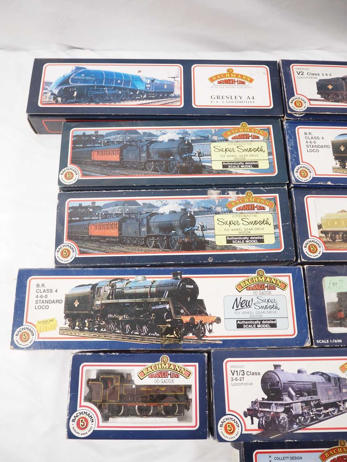 BACHMANN - A large group of OO gauge steam locomotives in various ...