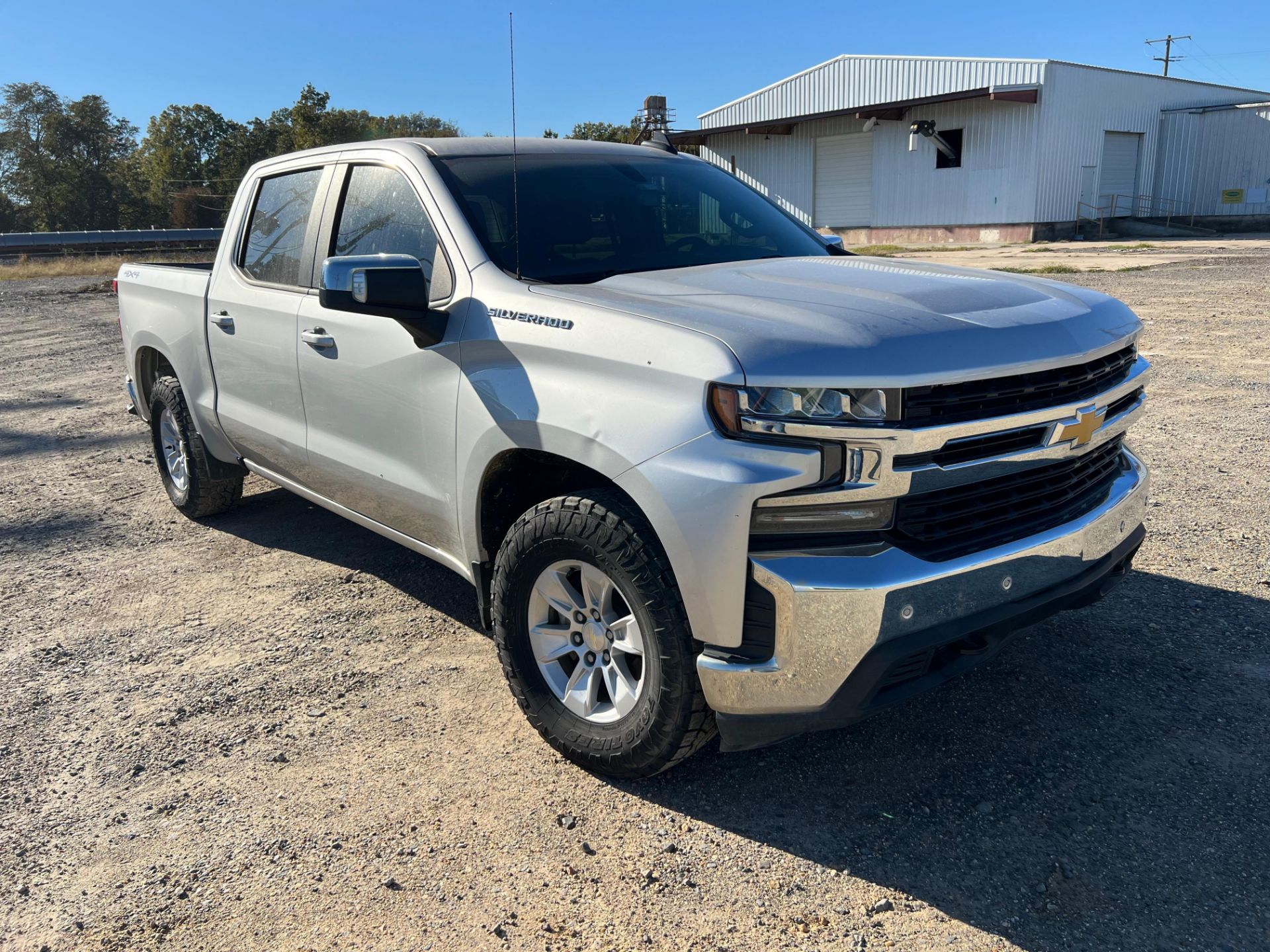 Description: Chevy Silverado 2020 model with a 5.3 and 4WD. Please ...
