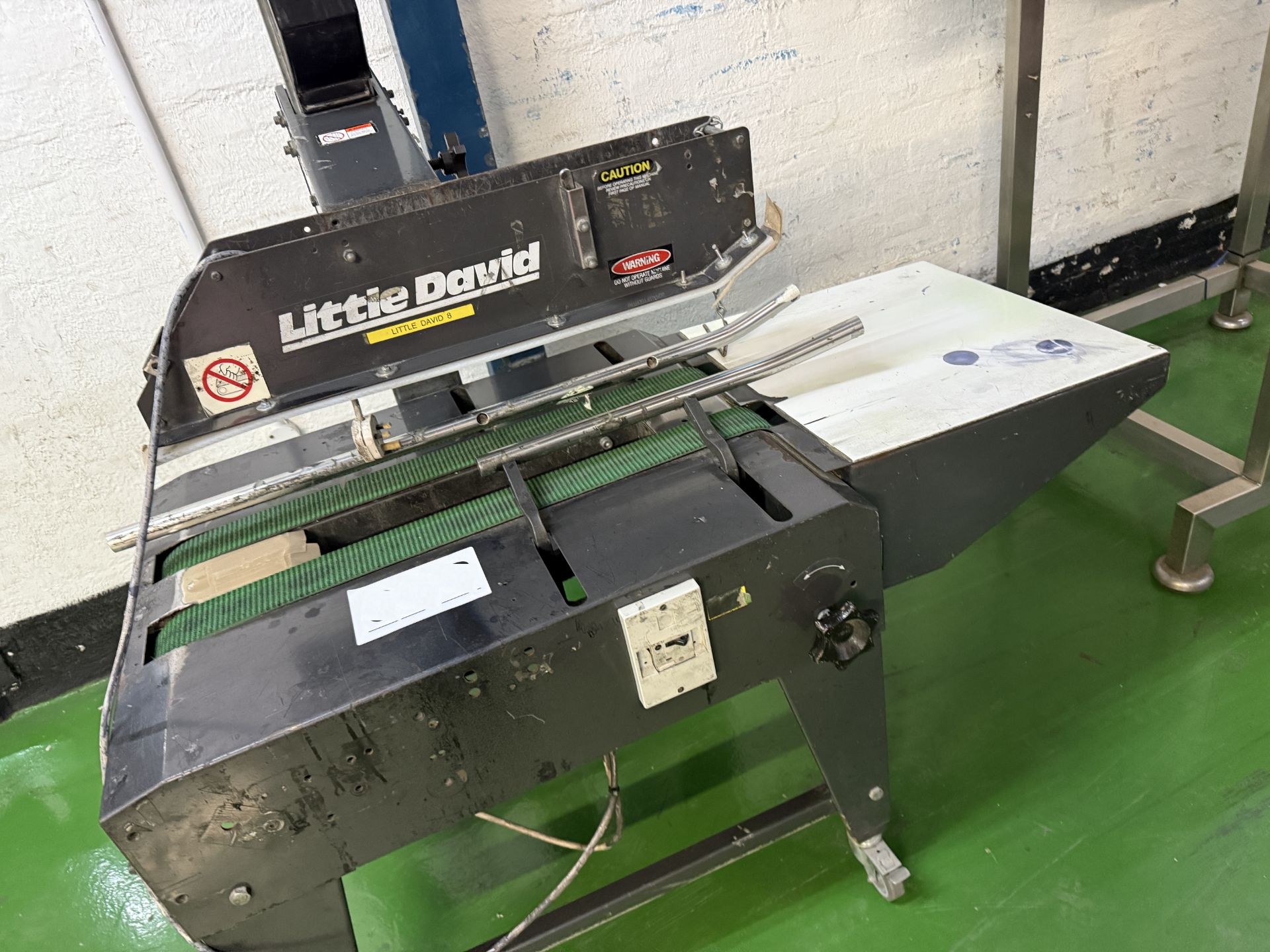 1 x Little David case taper. Lift out: £100.