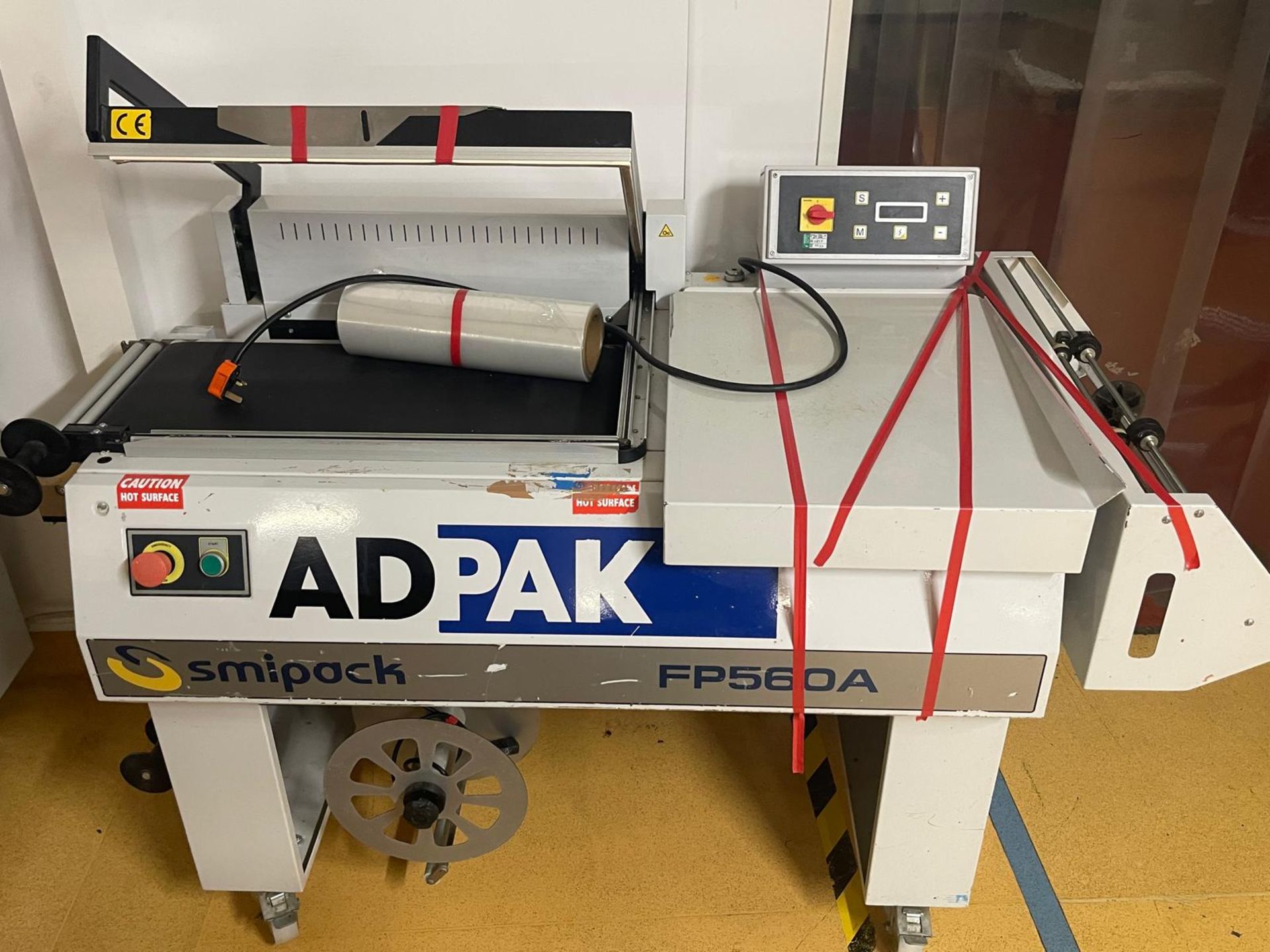 1 x Adpak L sealer model Smipack FP560A. 600x 400 sealing bars. Lift ...