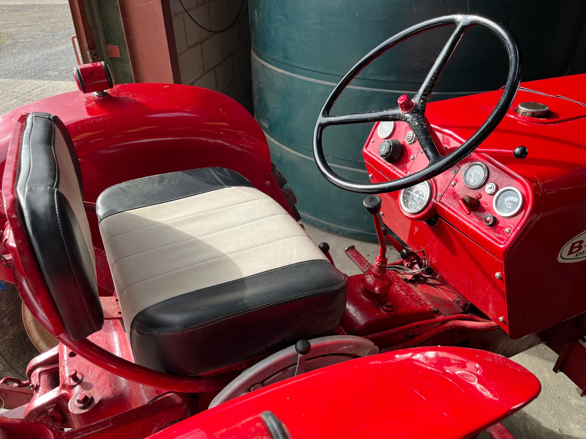1961 McCormick International B414 diesel tractor, 146 YUG