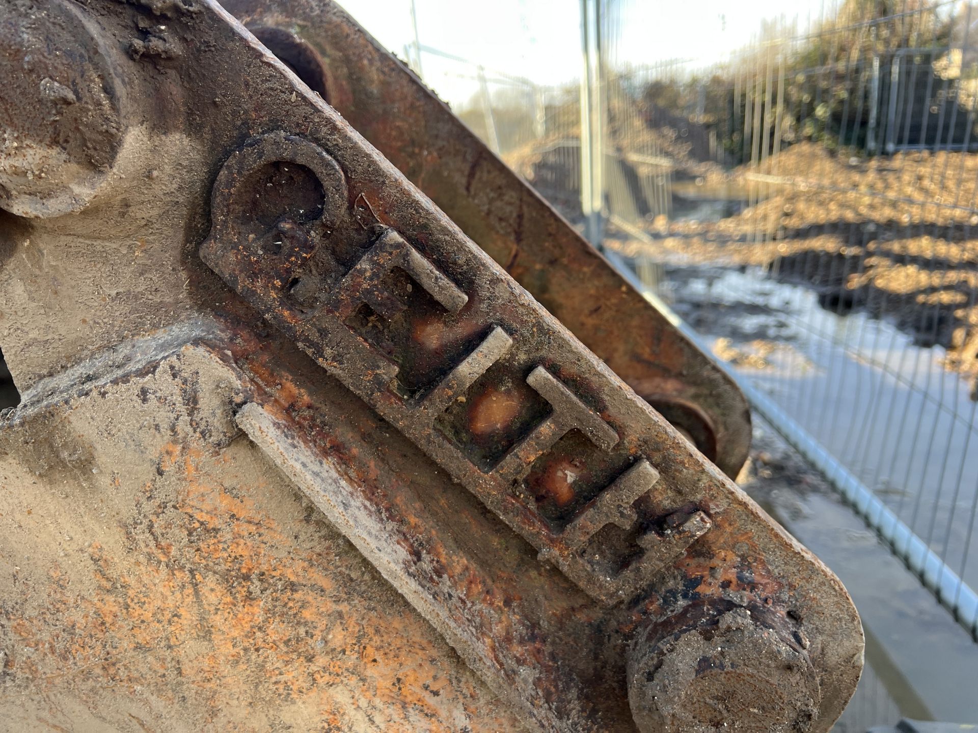 2008 JCB 8080ZTS 8t digger, 5590hrs with 4 buckets