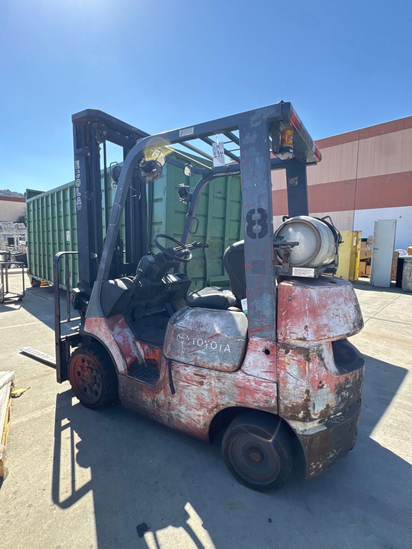 Toyota Model 7FGU25 LP 5,000 Forklift, s/n 70616