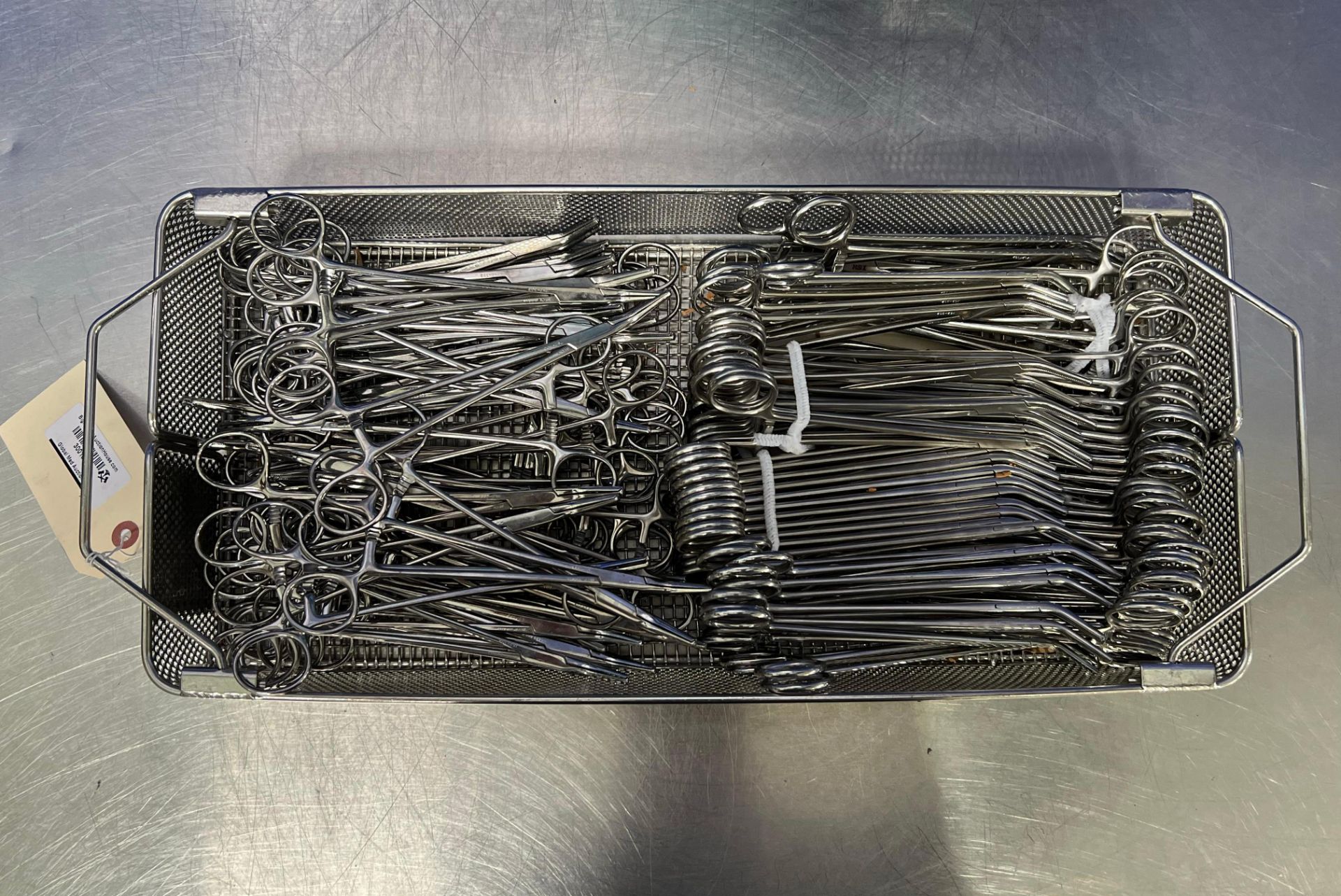Phaneuf Curved Forceps w/ Basket
