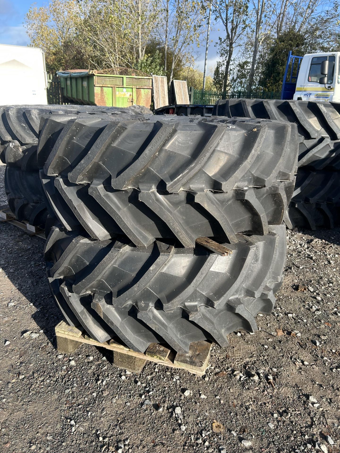 (4) Trelleborg Set of Tyres To Include(2) Trelleborg TM800 540/65 R28 ...
