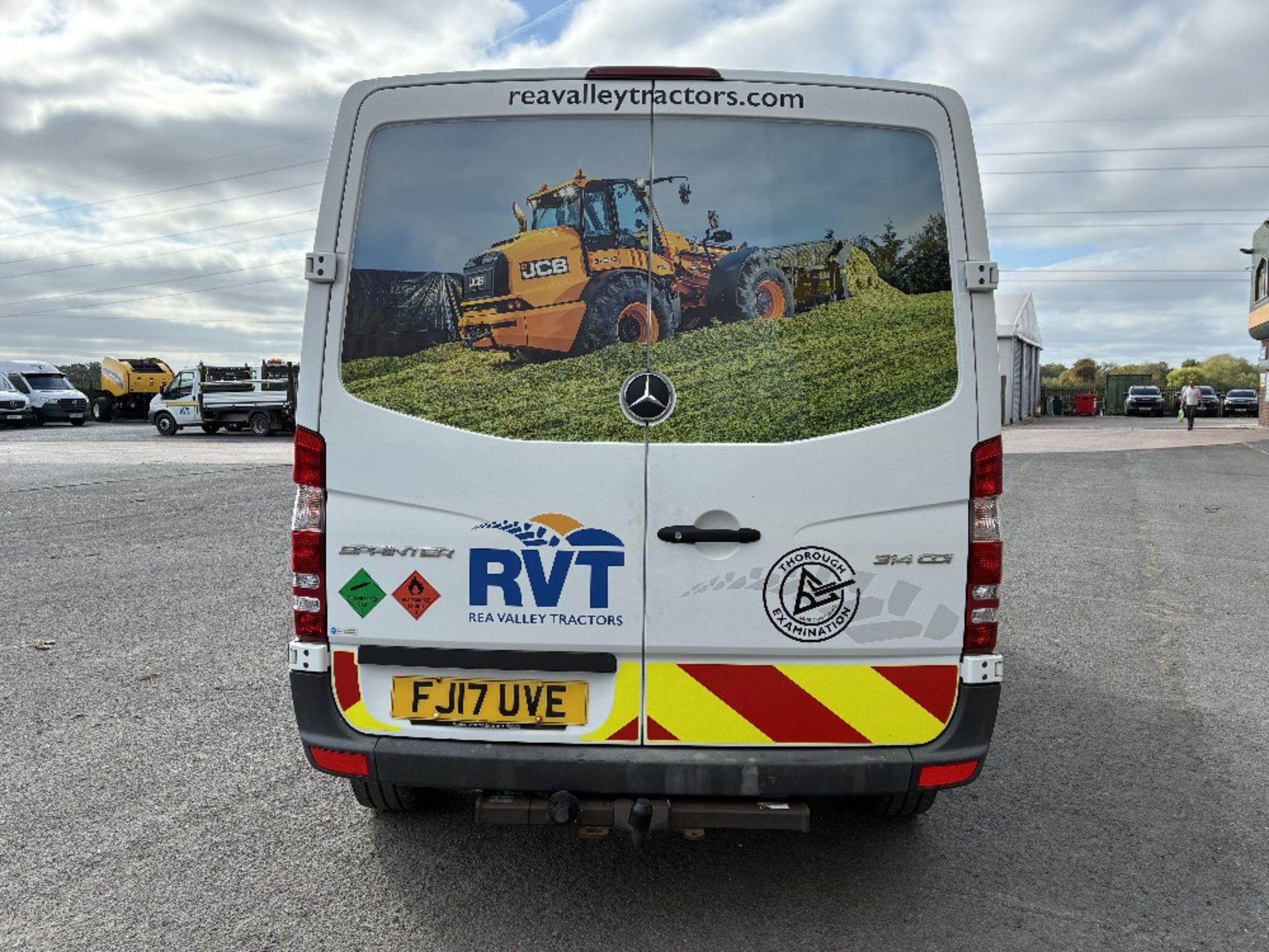 FJ17 UVE Mercedes-Benz Sprinter 316Cdi Blue Efficiency Panel ...