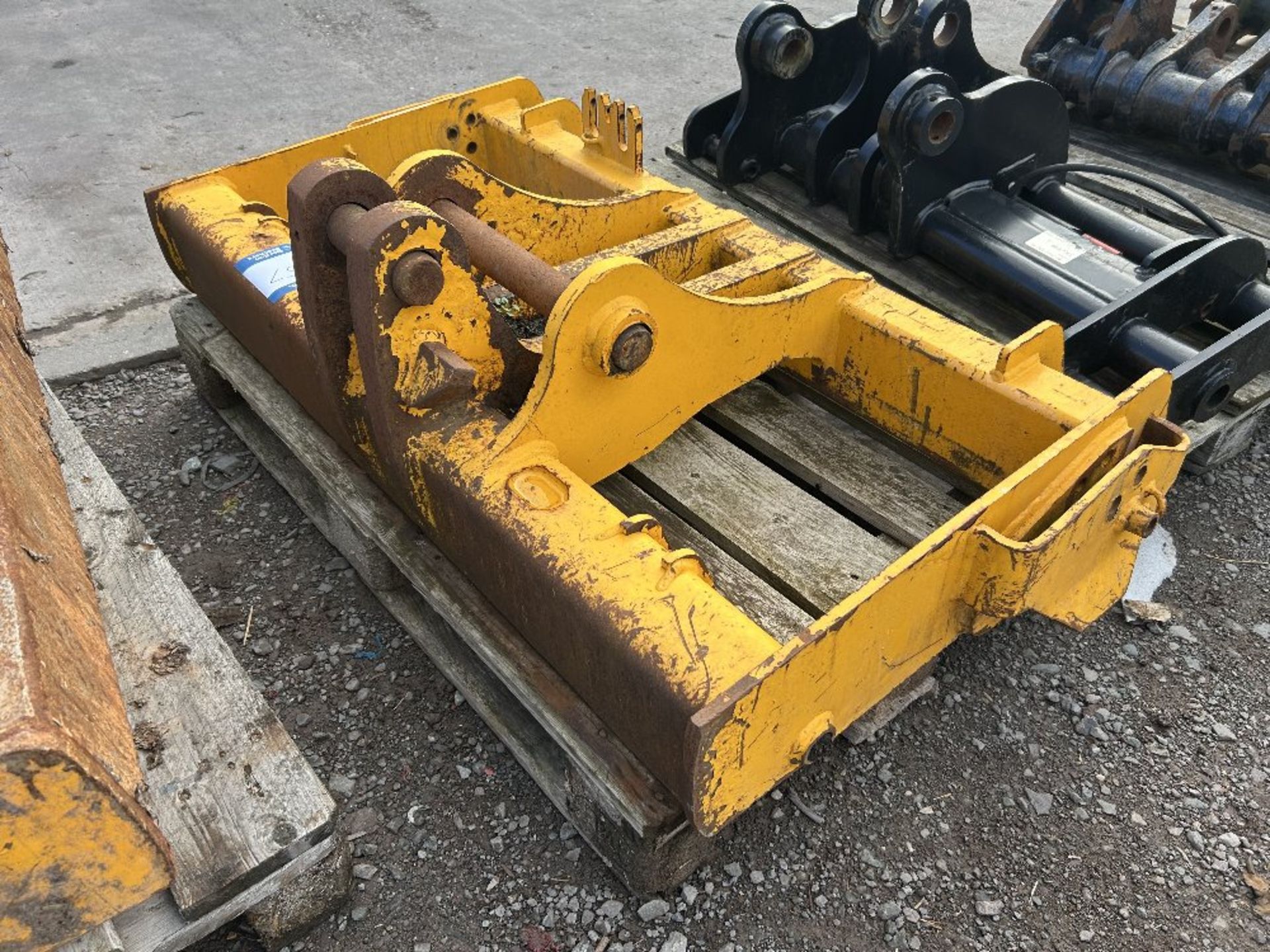 JCB Q-Fit Headstock - No PlateTo Suit JCB 535-95