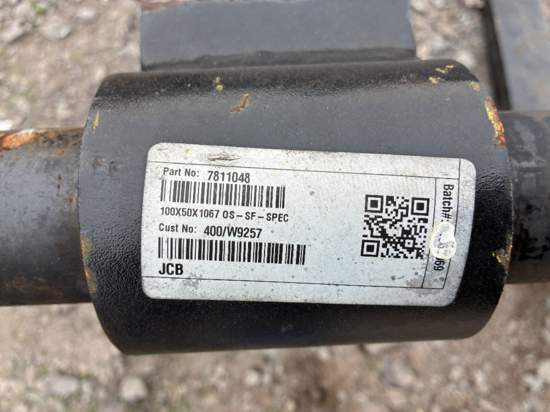 JCB Q-Fit Pallet Tines and 57mm bar(2) JCB 7811048 Forks & BarJCB Forks ...
