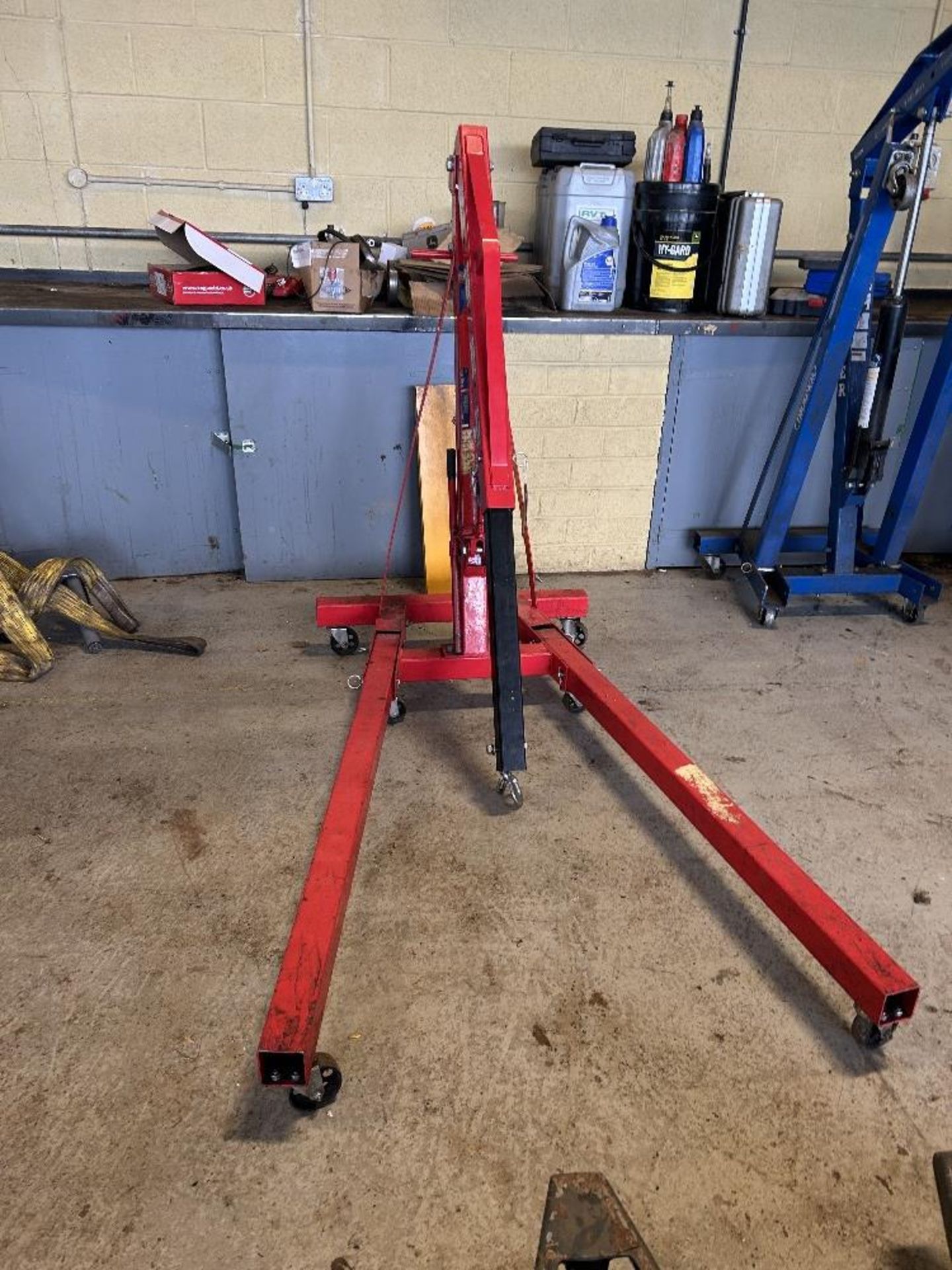 Sealey 2 Tonne Folding Mobile Engine CraneSerial No.20223020