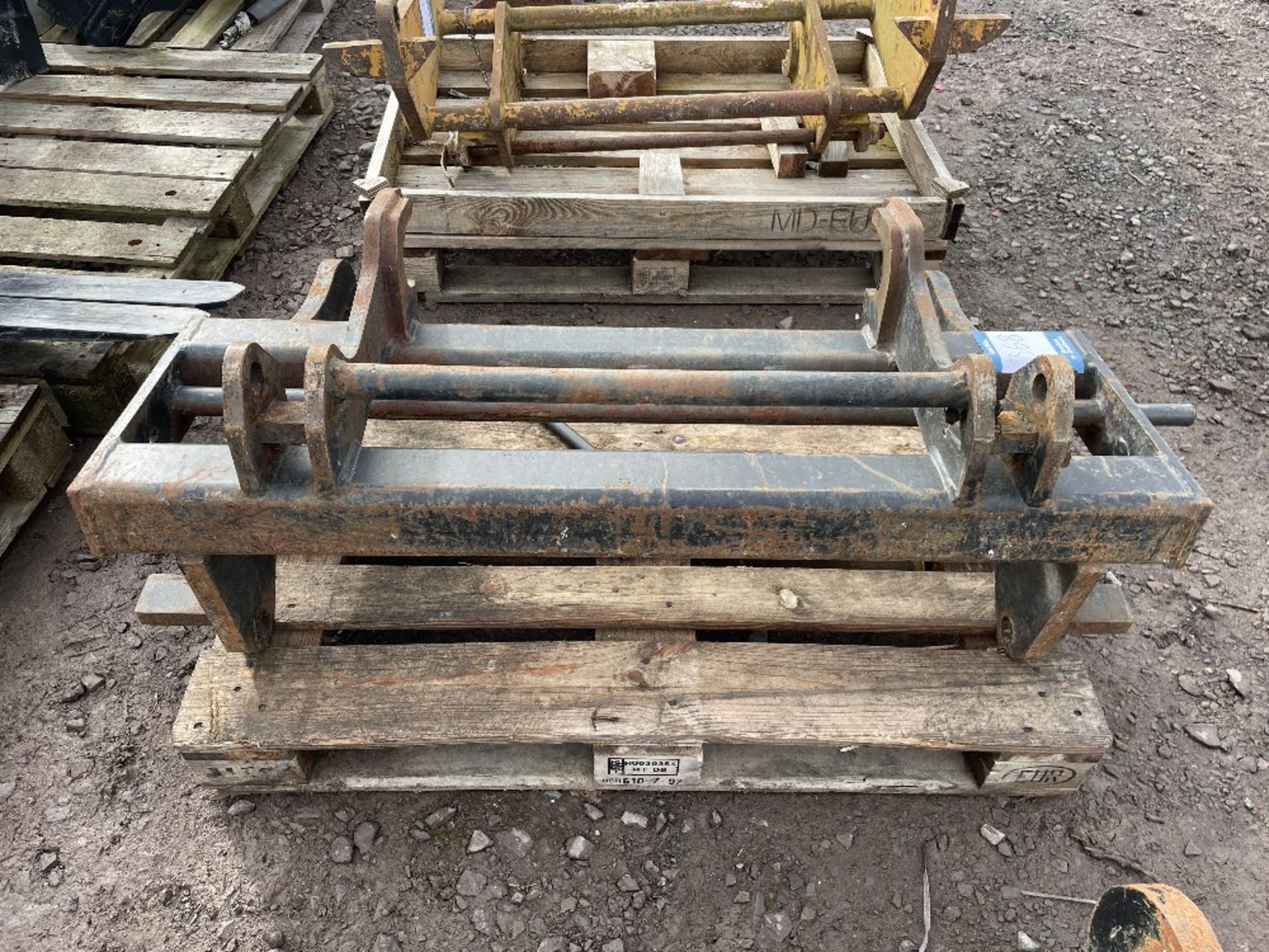 Q-Fit to Manitou adaptor plate