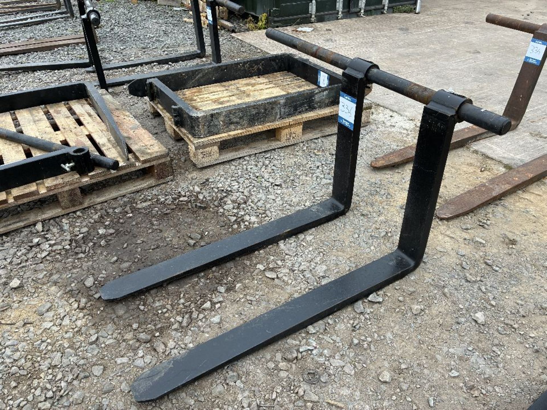 JCB Q-Fit Pallet Tines and 57mm bar(2) JCB 7805425 Forks & BarJCB Forks ...