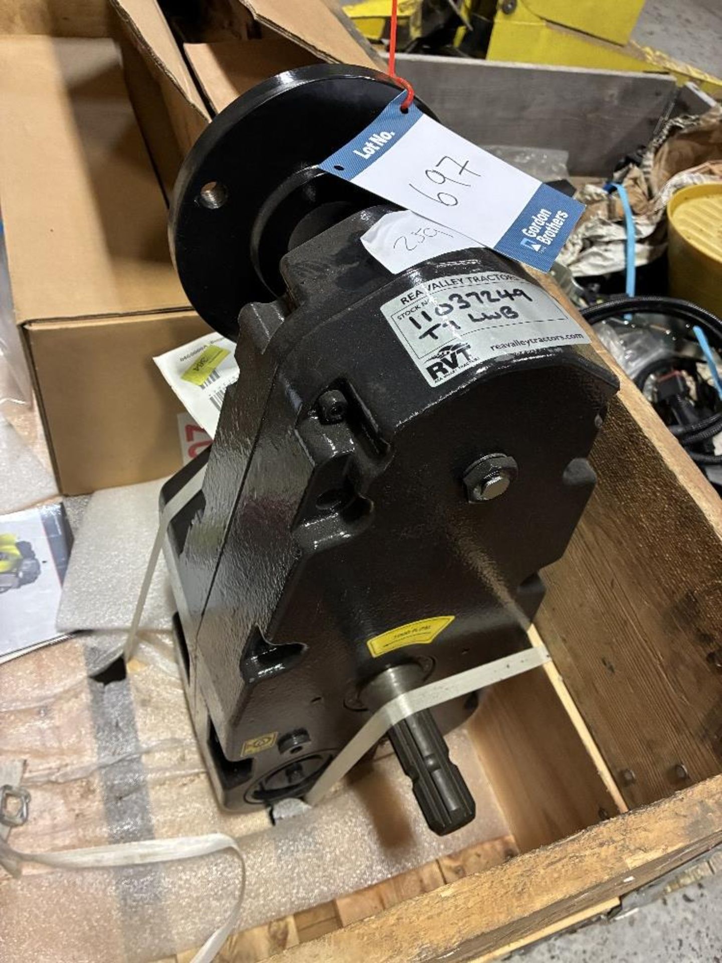 Zuidberg Lynx Front PTO T7 LWBKit Of Parts For Fitting IncludedTo suit ...