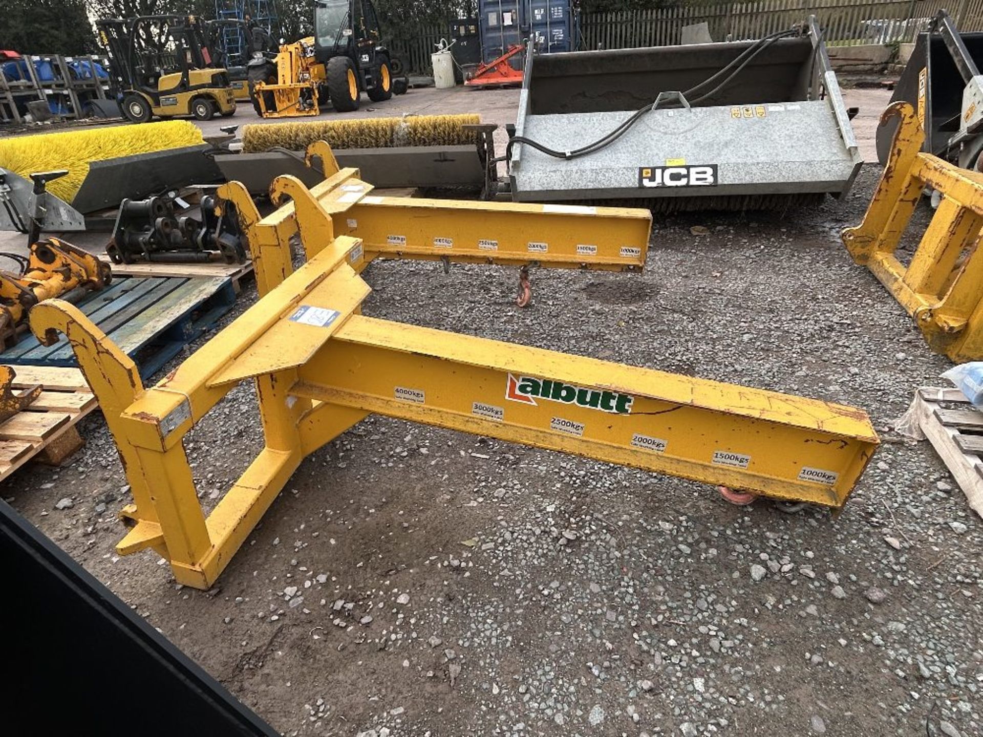 Albutt/Contact Attachments Ltd QH-ERJ-4.0-1750-JCB Carriage Mounted ...