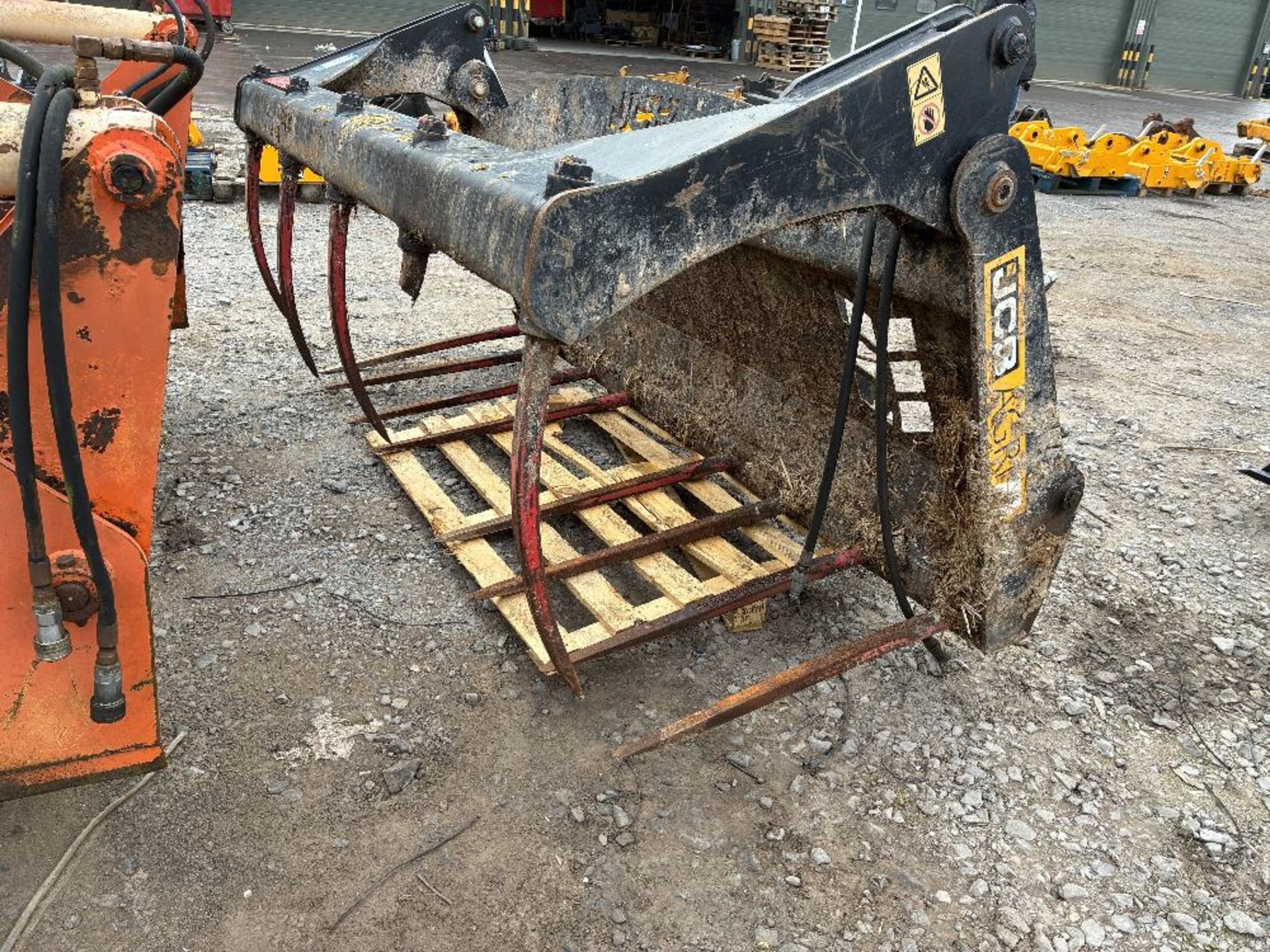 JCB 980/B0013 Power Grab KV-KV Q-FitSerial No. BA0006786Date of ...