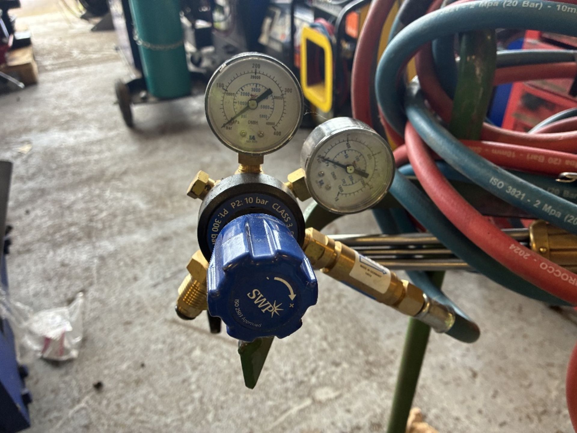Oxy/Acetylene Torch Kit To Include Trolley, Torch & Regulators