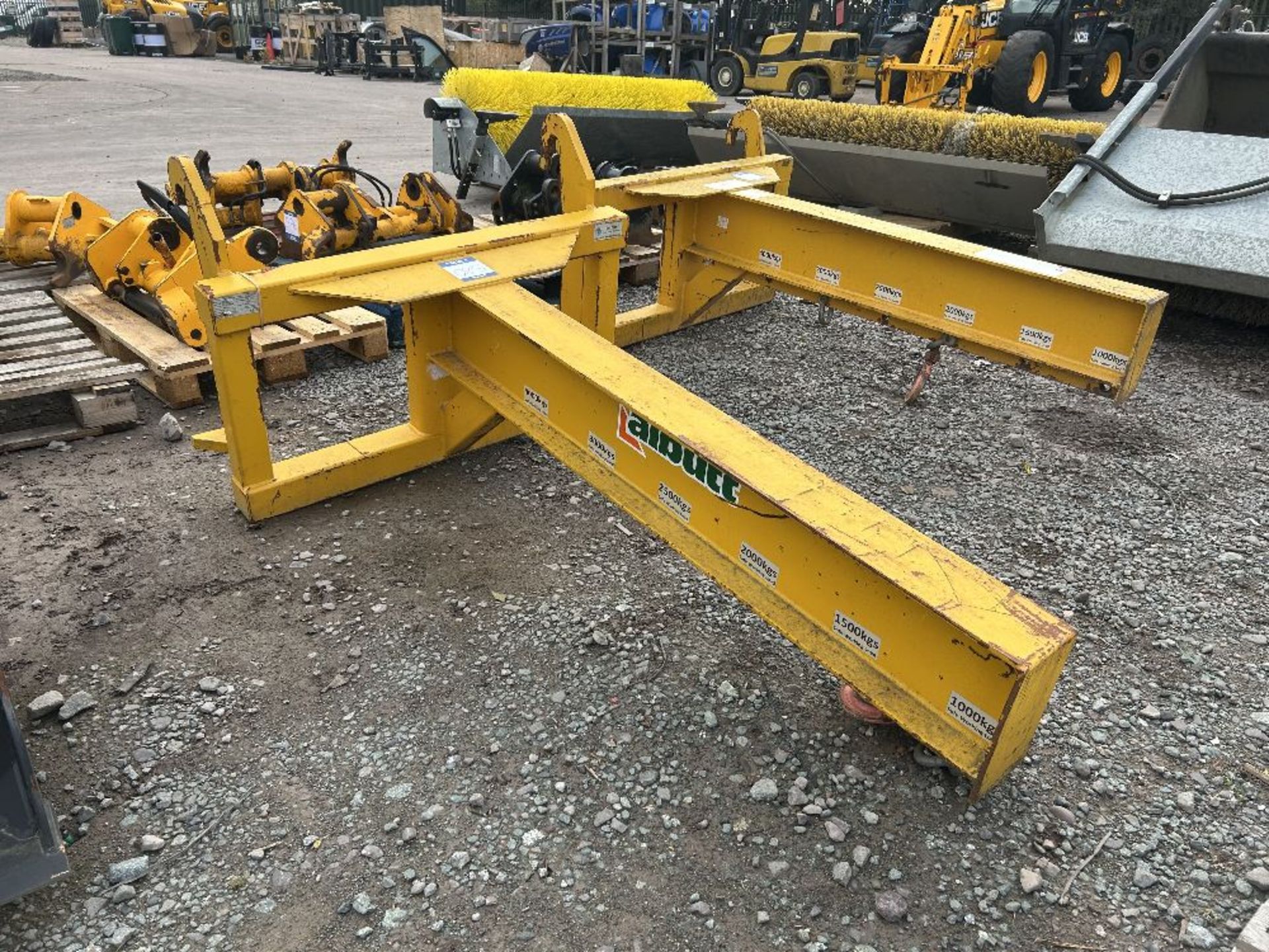 Albutt/Contact Attachments Ltd QH-ERJ-4.0-1750-JCB Carriage Mounted ...