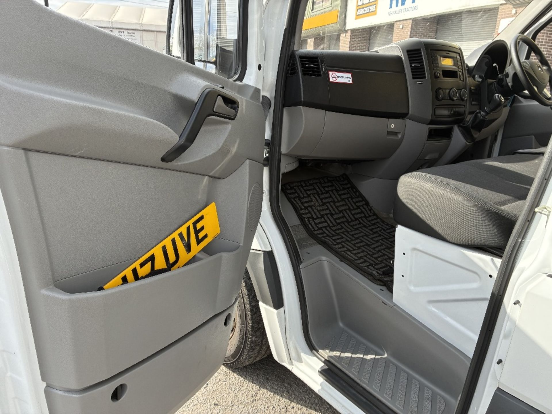 FJ17 UVE Mercedes-Benz Sprinter 316Cdi Blue Efficiency Panel ...