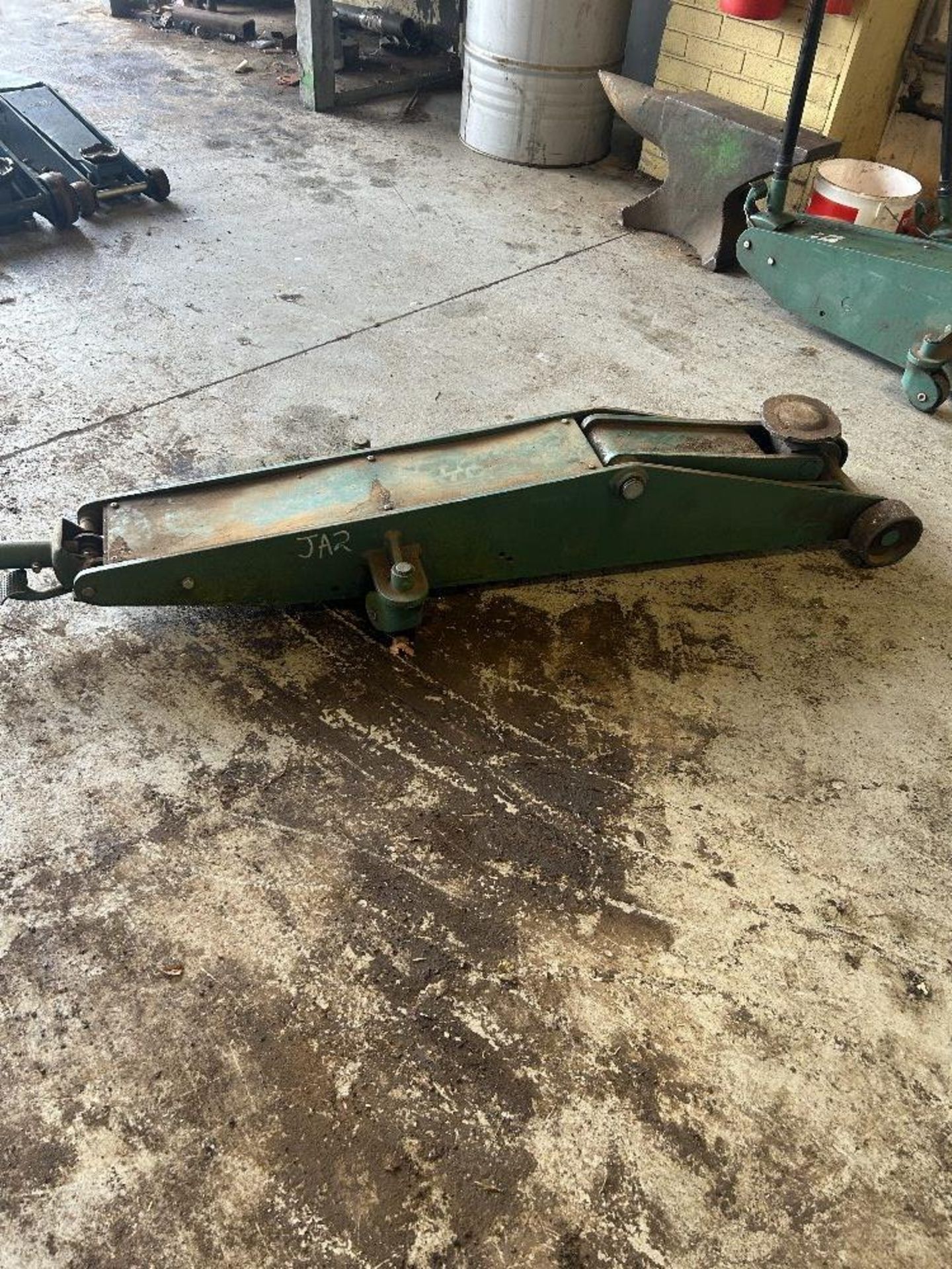 Heavy Duty Mobile Trolley Jack