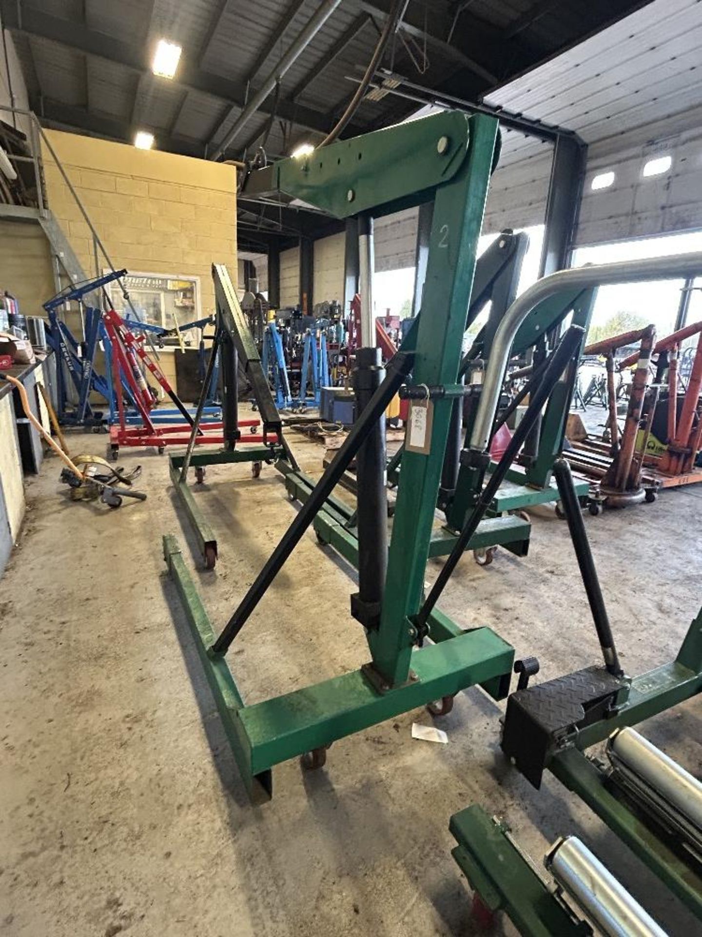 Compac CC15P Heavy Duty Pallet Crane