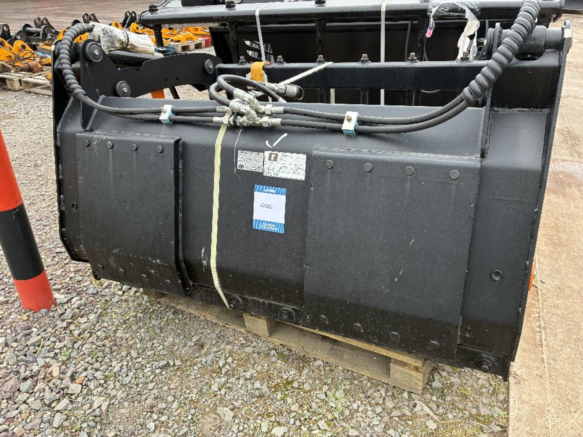 ALO AB Quicke Silograb M+ 150 AttachmentType BOH M16Serial No ...