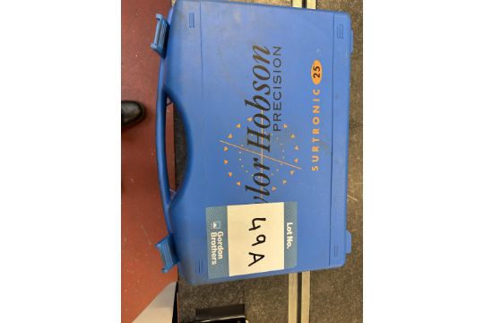 Taylor Hobson Surtronic 25 portable surface roughness tester kit