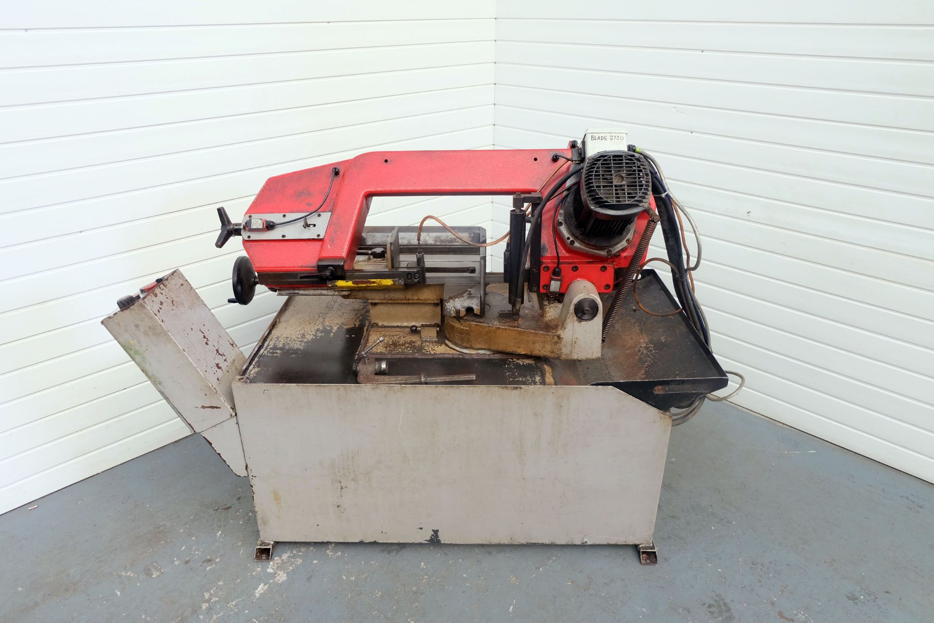 Bomar STG 230G Semi-Auto Horizontal Bandsaw. Capacity 230mm Round ...