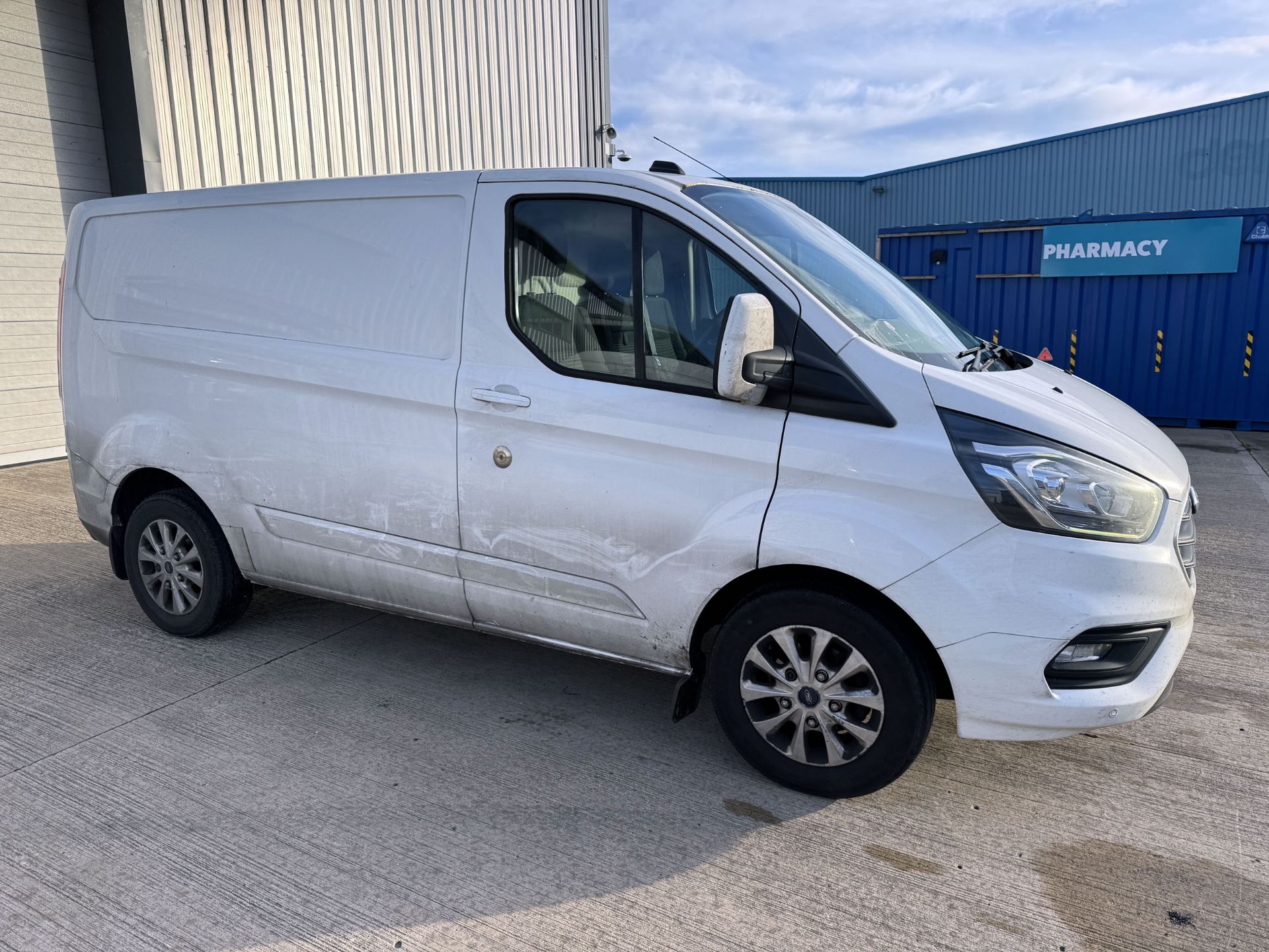 Ford Transit Custom 300 L1 Van 2.0 EcoBlue 130 DPFR SS EU6 Limited 6 ...