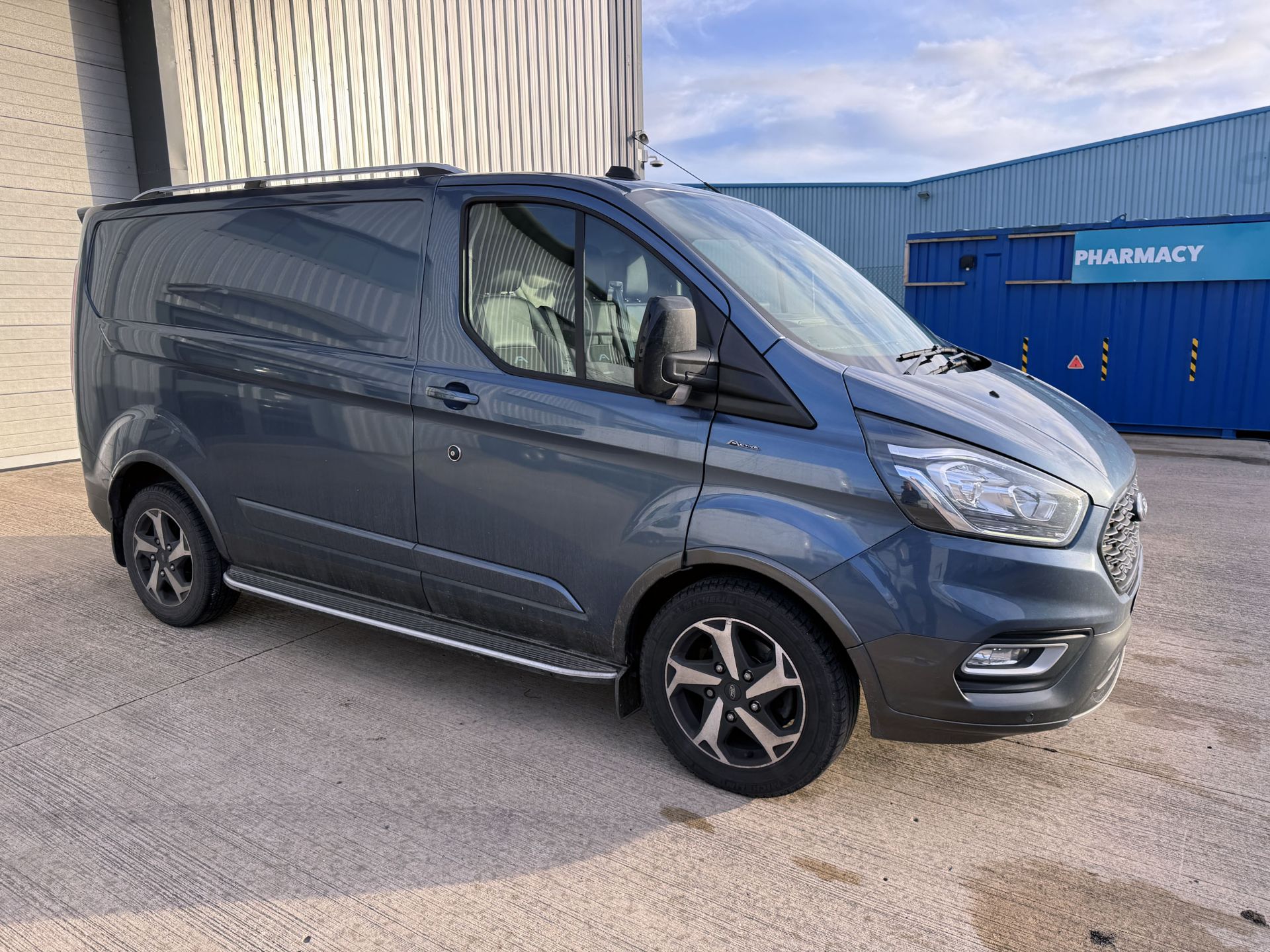 Ford Transit Custom 300 L1 2.0 Diesel Low Roof Active Van Leather ...