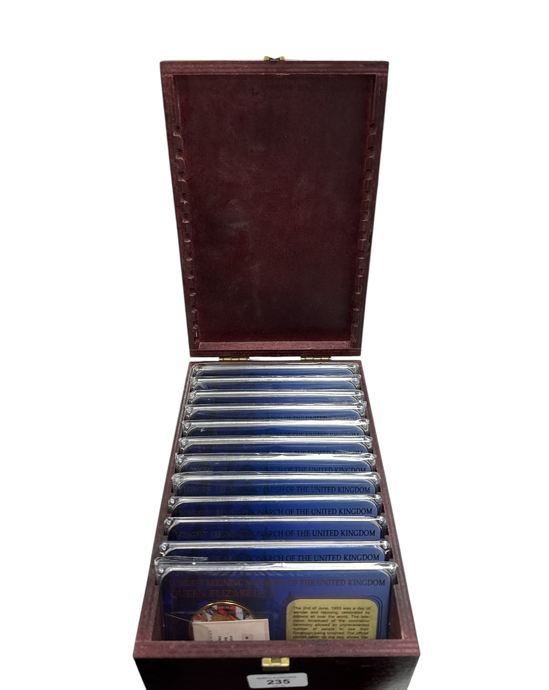 2015 Longest Reigning Monarch set of 12 gold-plated pictorial ...