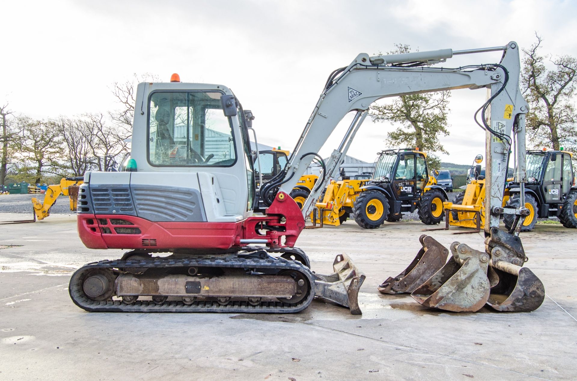 Takeuchi TB250 5 tonne rubber tracked excavator Year: 2018 S/N ...