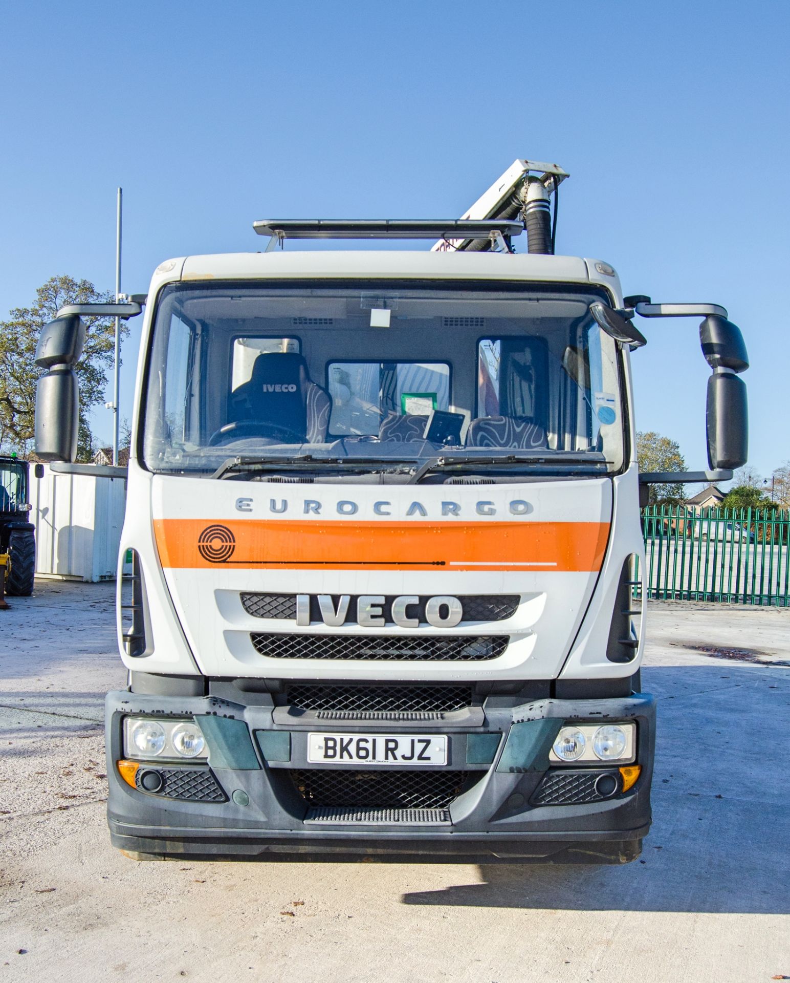 Iveco Eurocargo 180E25 18 tonne 4x2 5880cc diesel automatic Whale jet ...