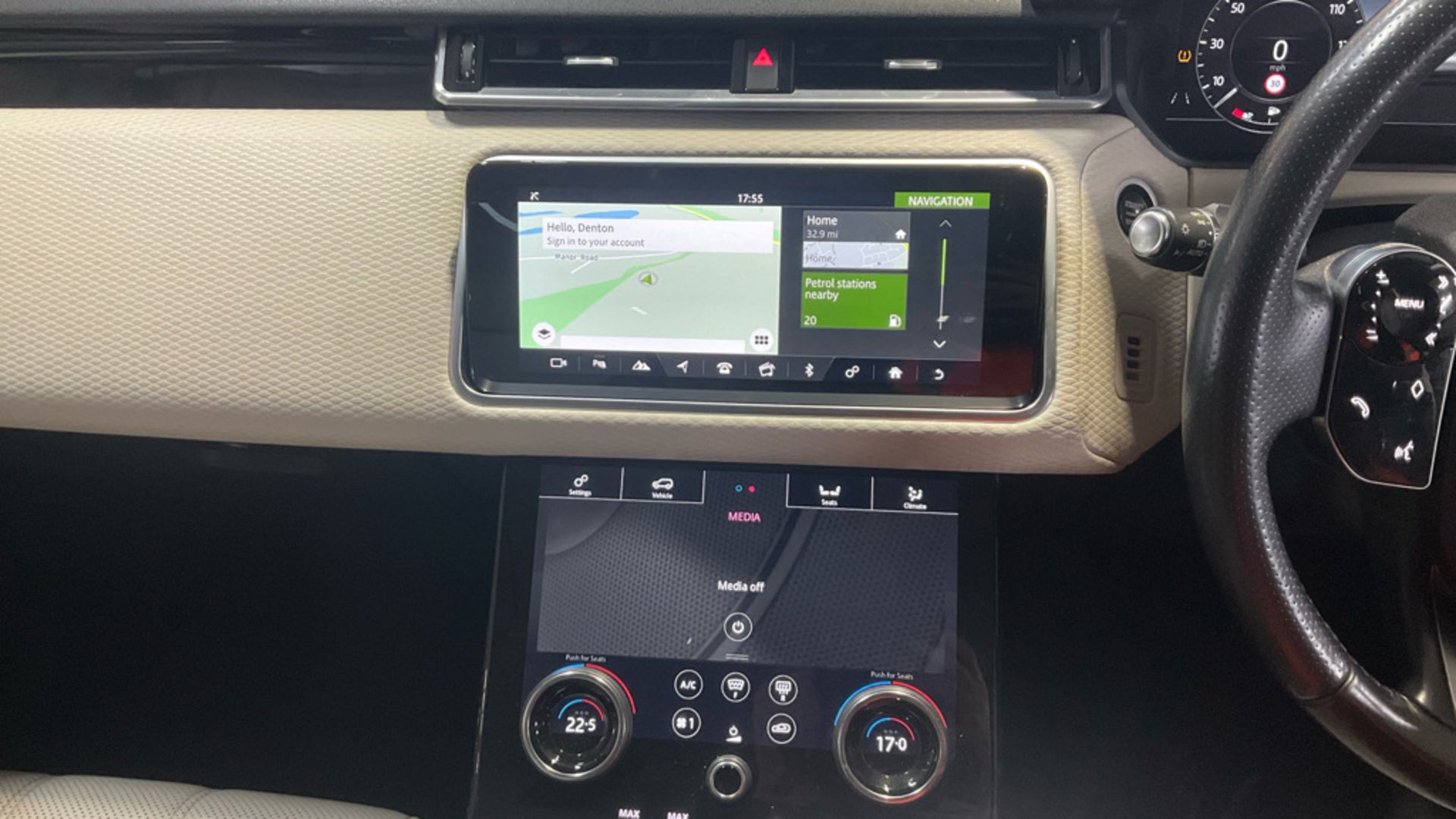 **ON SALE**Land Rover Range Rover Velar 2.0 D240 SE 2018'18 Reg ...