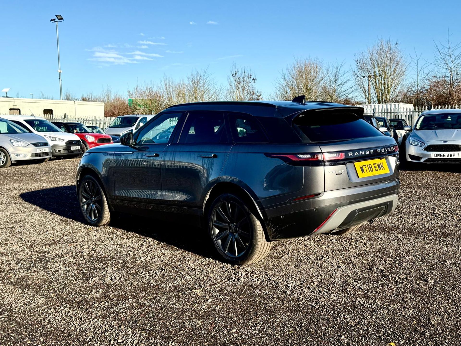 **ON SALE**Land Rover Range Rover Velar 2.0 D240 SE 2018'18 Reg ...