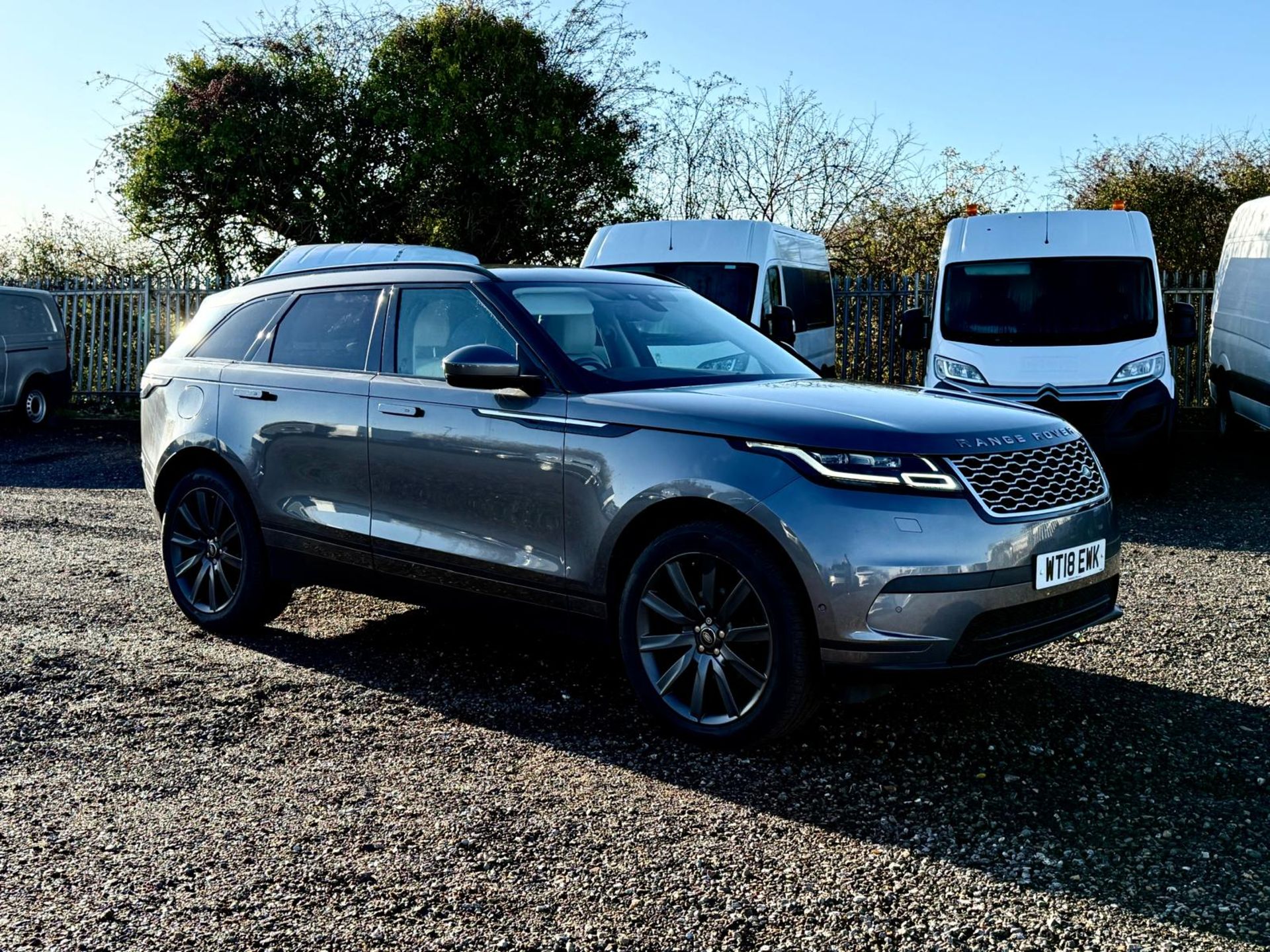 **ON SALE**Land Rover Range Rover Velar 2.0 D240 SE 2018'18 Reg ...