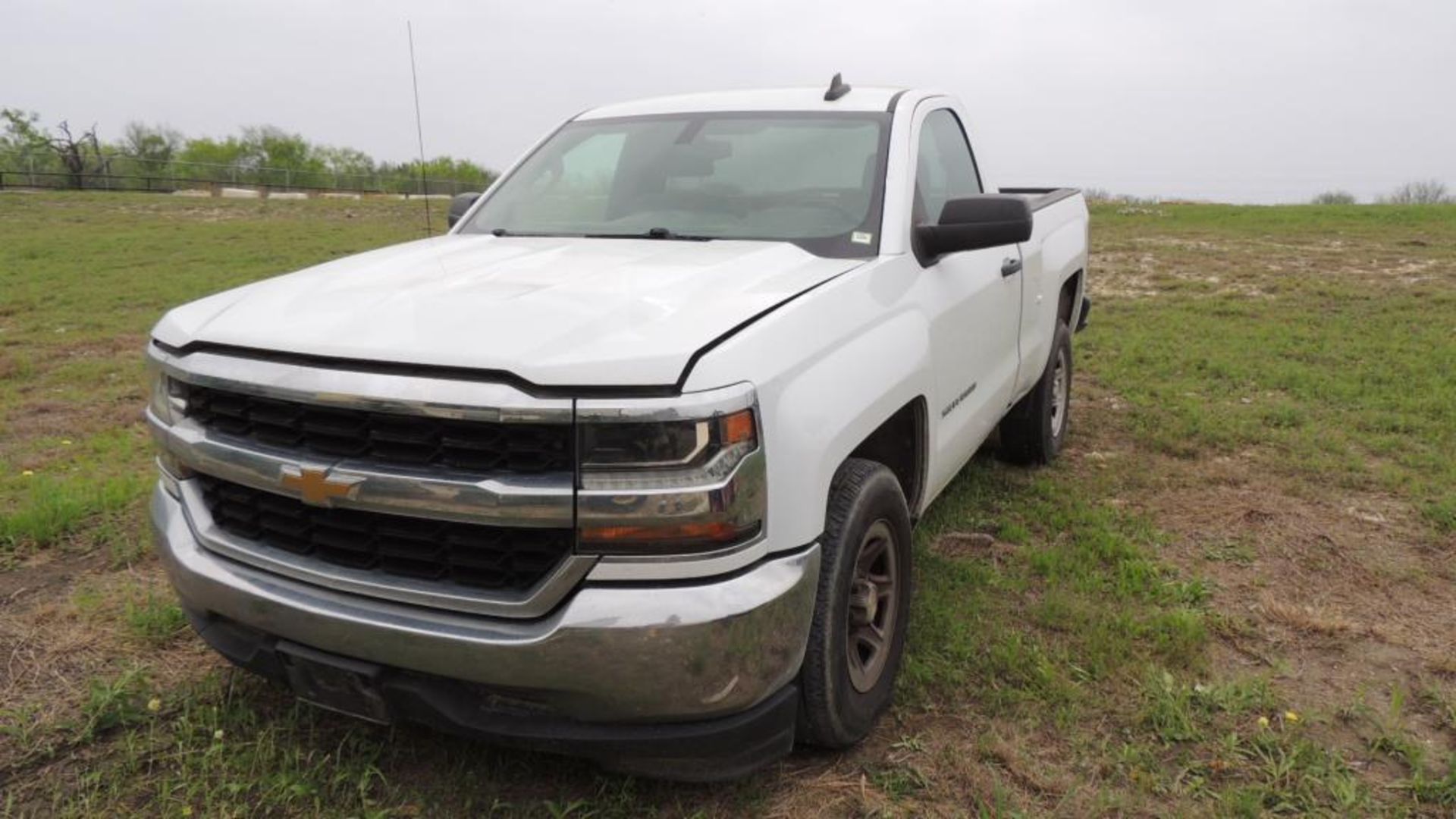 Chevrolet 1500 2017 Single Cab Silverado, 4.3L, Mileage 105711, Runs ...