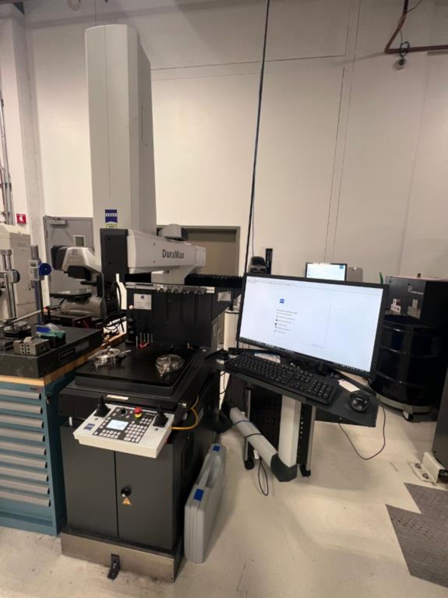 Zeiss Duramax Measuring Machine includes Computer, Controller, Stylus ...