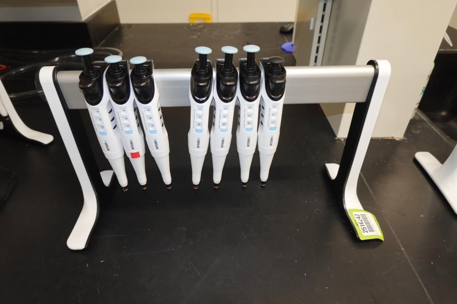 Integra Evolve (Lot of 7) Single Channel Pipettes, 100-1000µL With ...