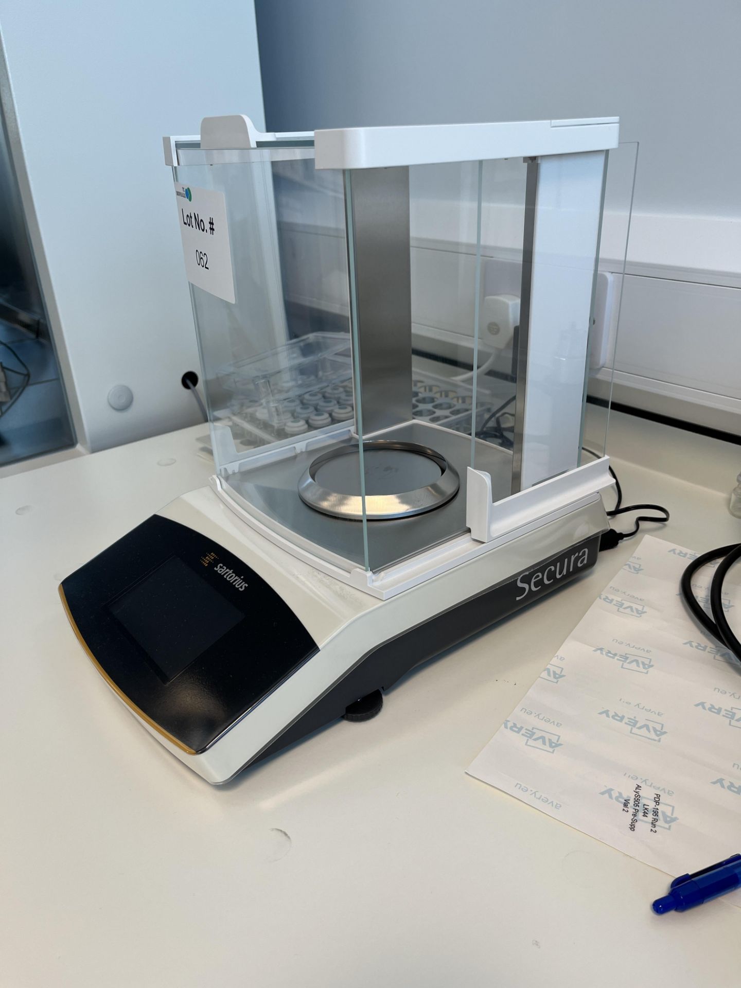 1: Sartorius, Secura224-1S, Desktop Analytical Balance, Serial Number ...