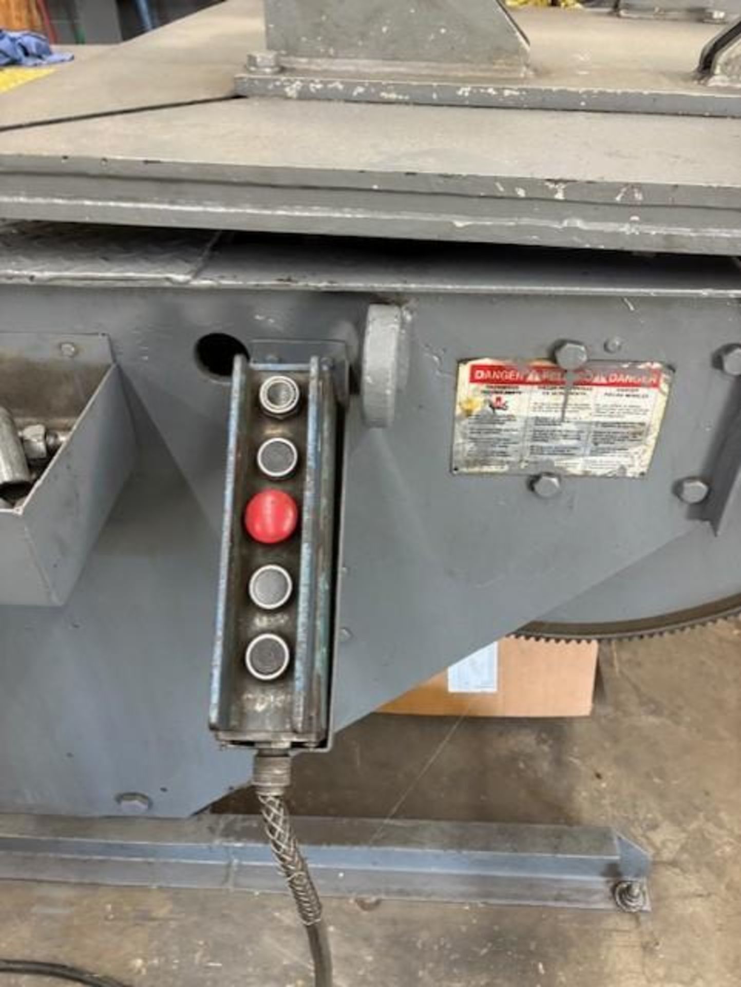 Aronson HD-60 6,000 Lbs Capacity Welding Manipulator S/N 62128