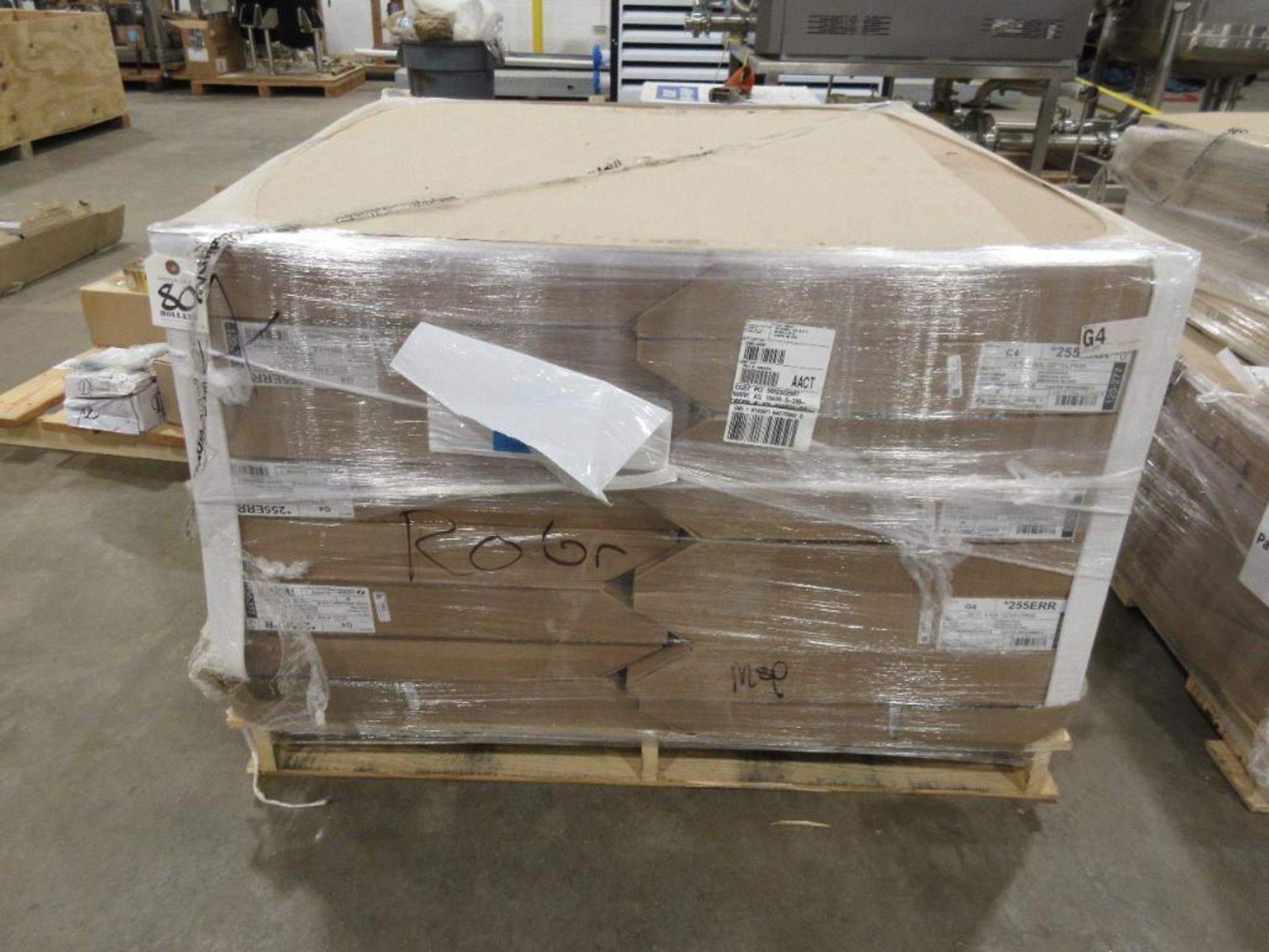 (16) Lithonia Lighting 2GTL 460L GZ10 LP835 Light Fixtures