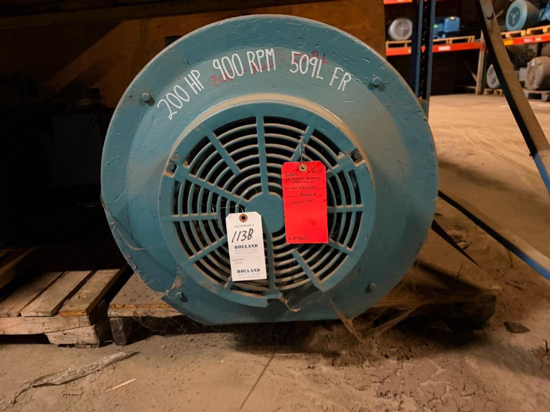 200 HP GENERAL ELECTRIC 575V MOTOR 509L FRAME 895 RPM